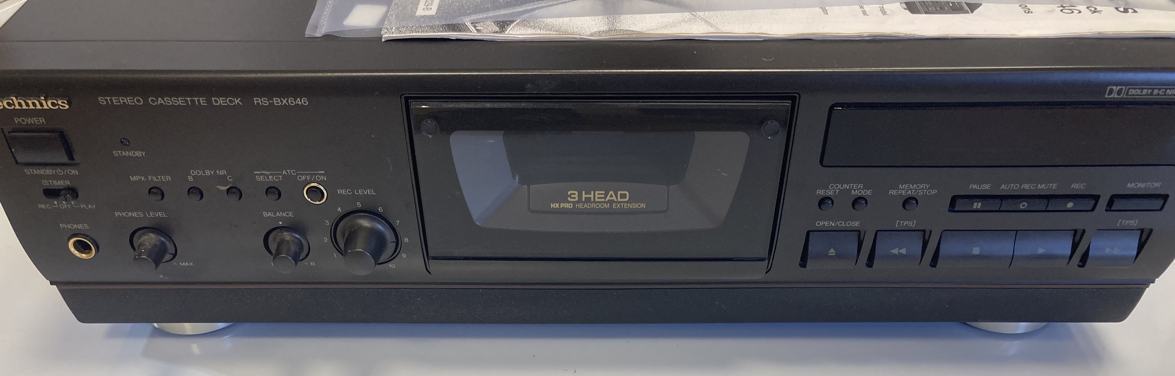 Lot 2 - THORENS TURNTABLE AND TECHNICS CASSETTE DECK