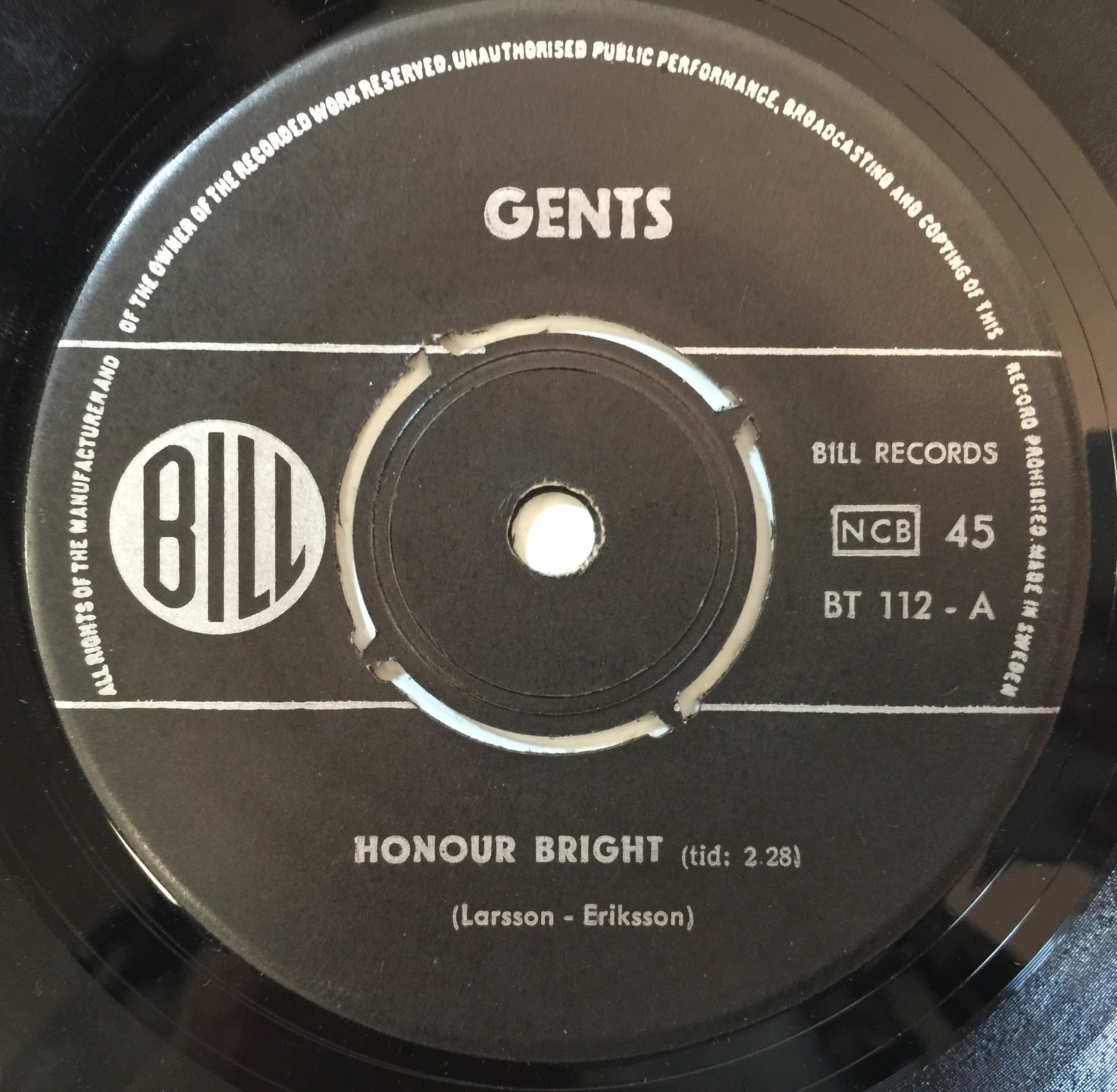 Lot 786 - GENTS - HONOUR BRIGHT C/W WALKSONG 7"
