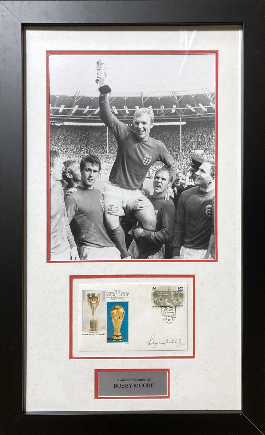 Lot 128 - JEFF HURST AND BOBBY MOORE SIGNED ITEMS.