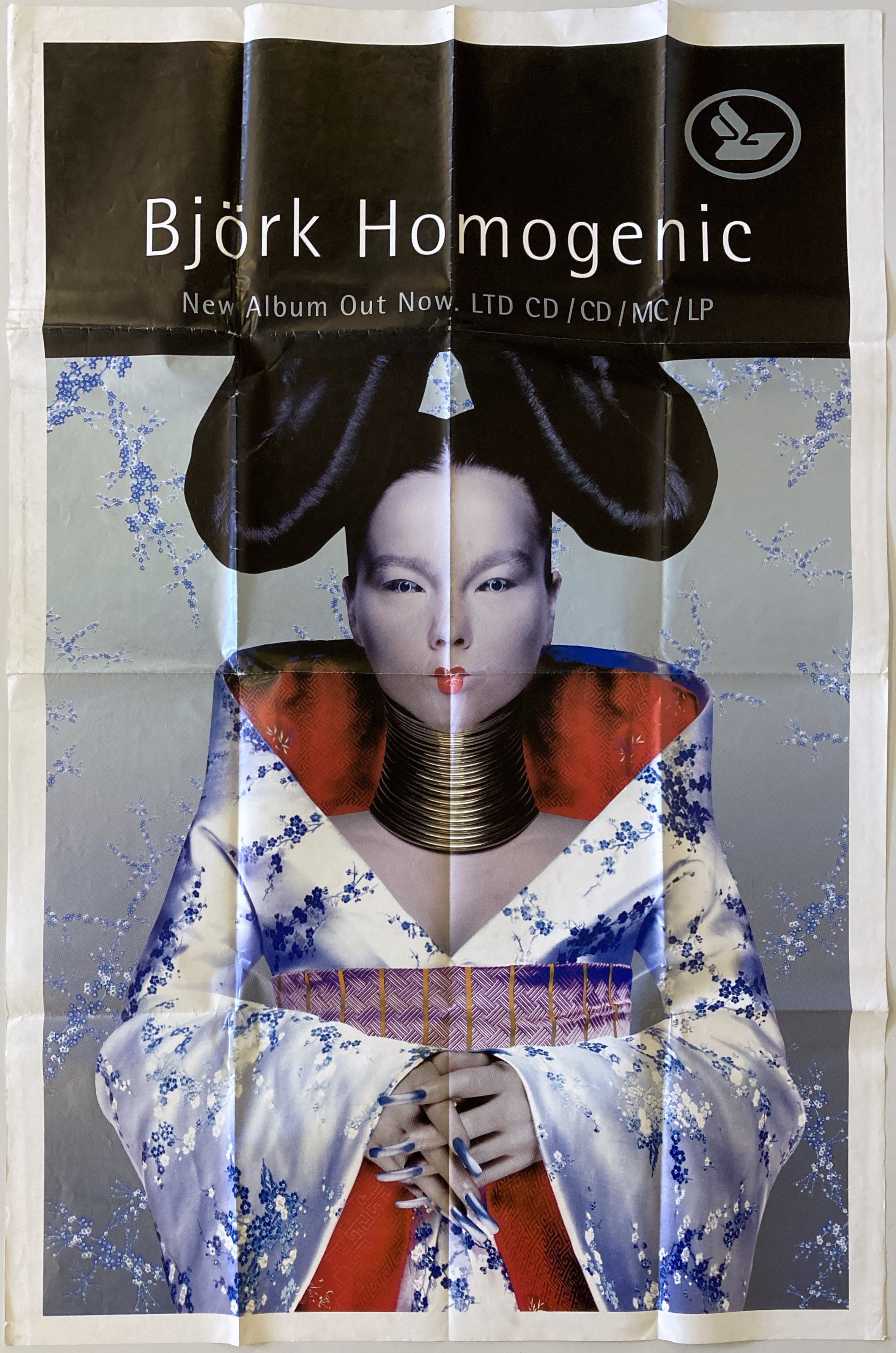 Lot 79 - INDIE PROMOTIONAL ITEMS - RADIOHEAD / BJORK