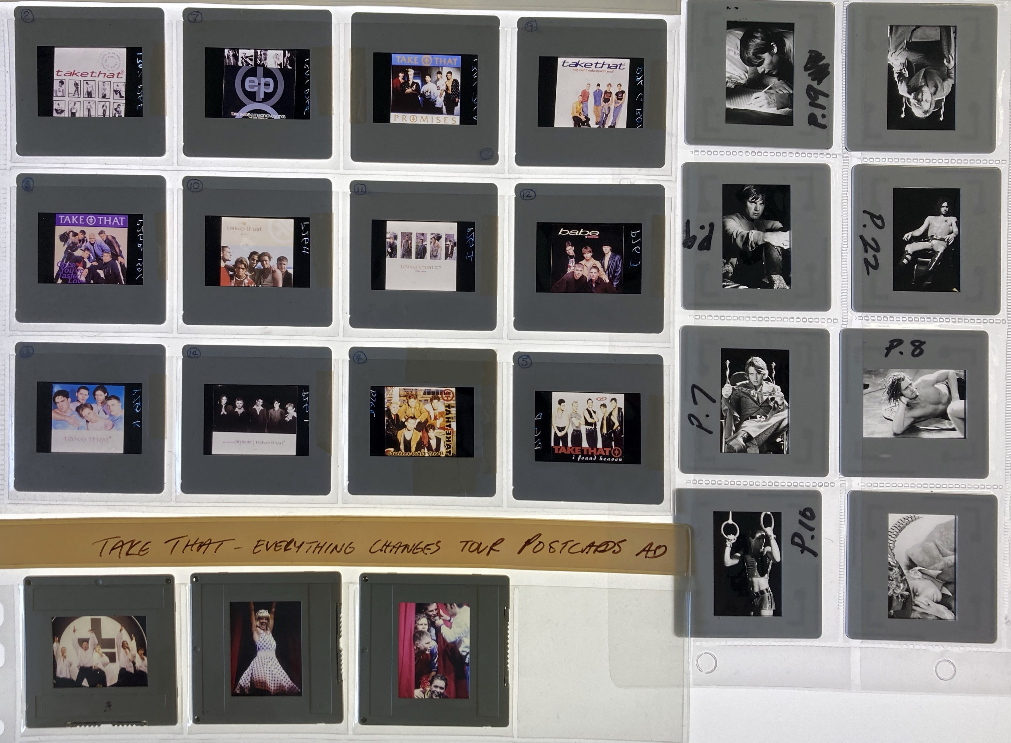 Lot 77 - TAKE THAT - SIGNED PROGRAMME - COLOUR