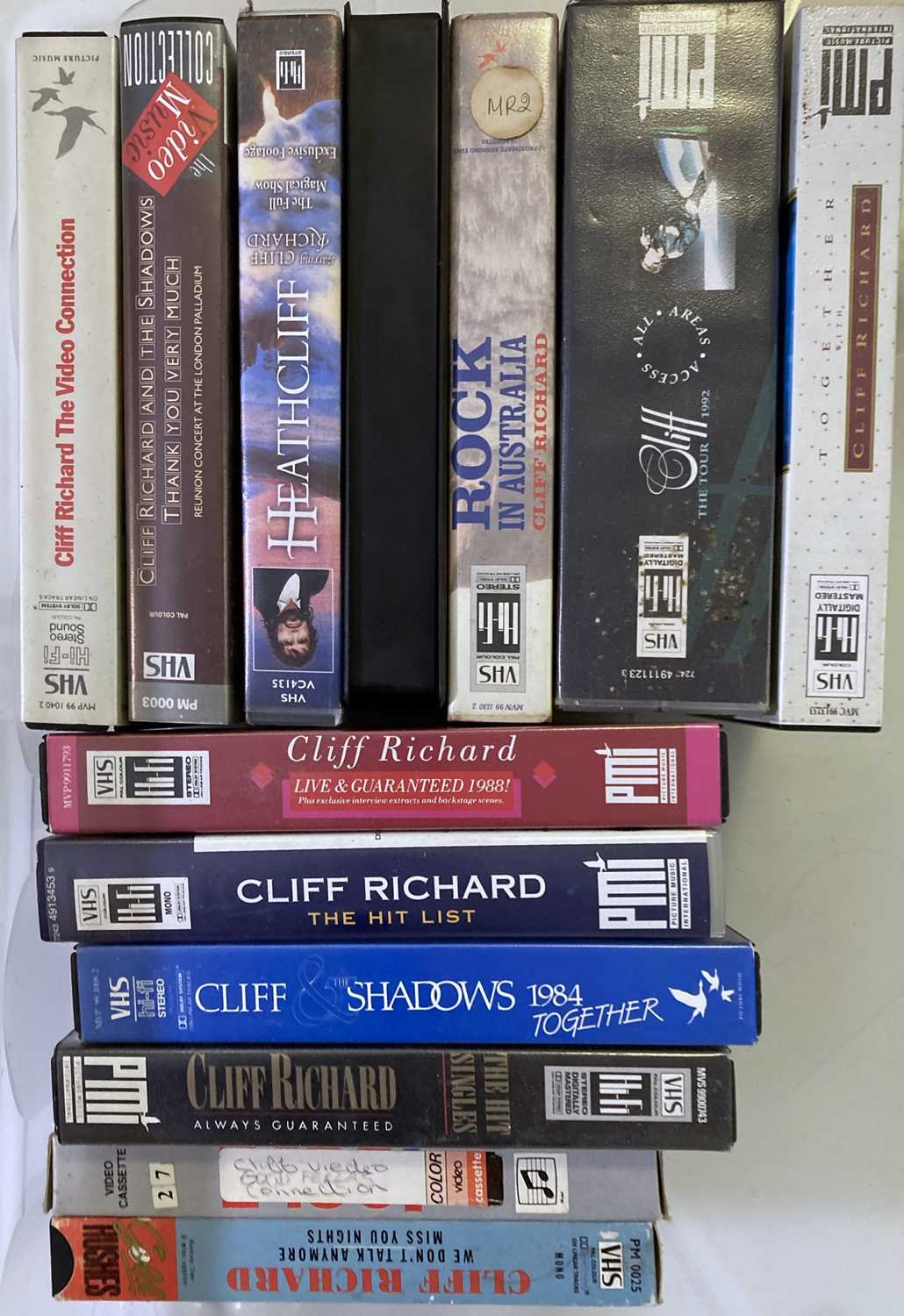 Lot 105 - CLIFF RICHARD - MEMORABILIA COLLECTION INC