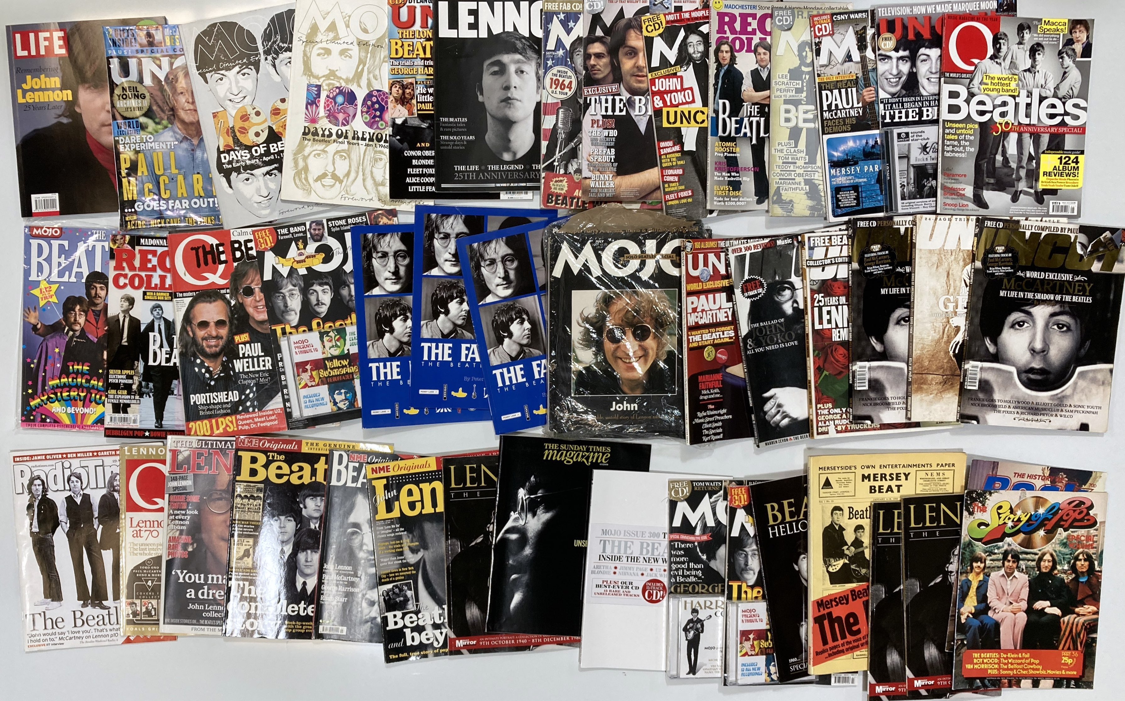 Lot 227 - MIXED MAGAZINE COLLECTION - MOJO/RECORD