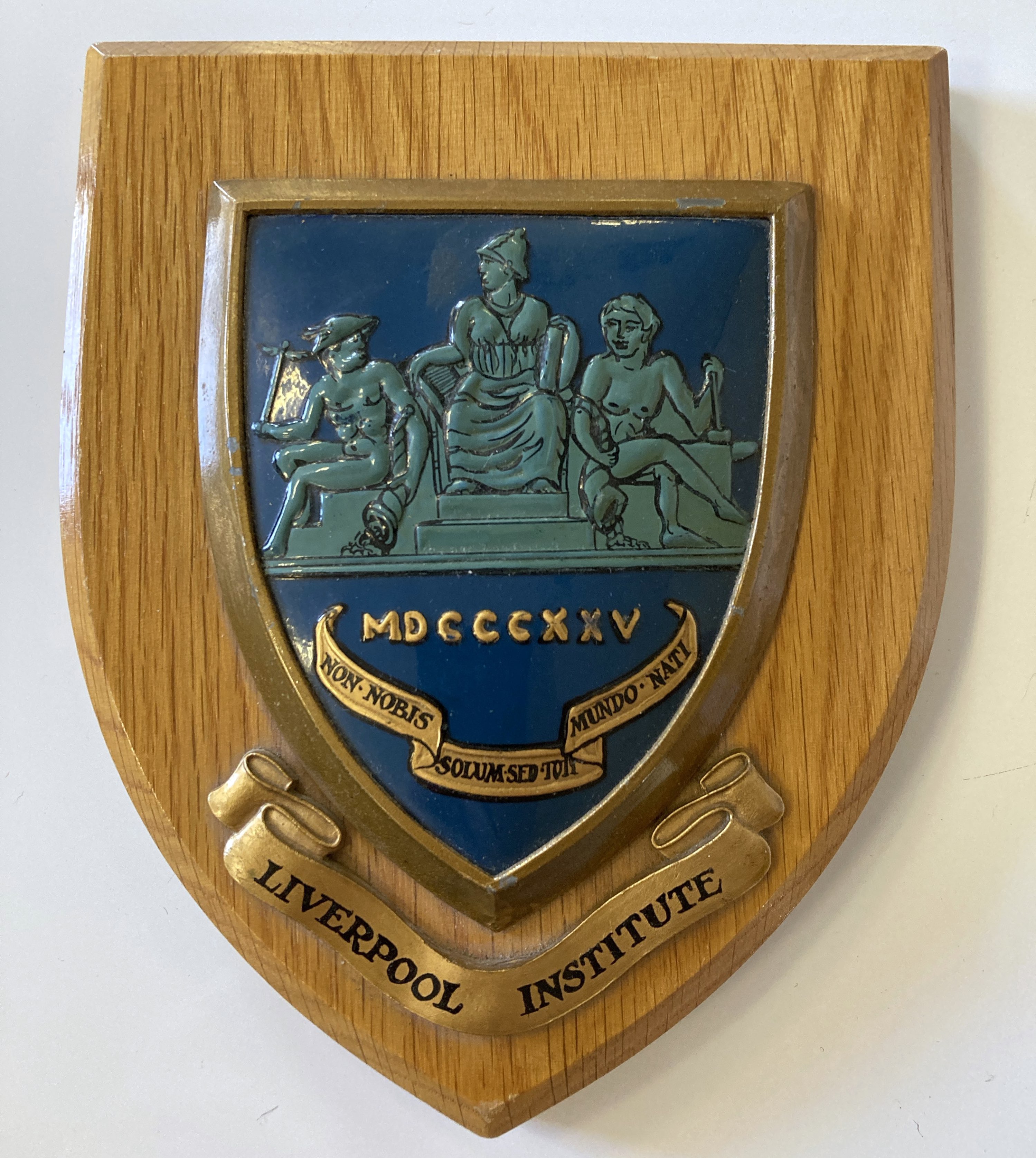 Lot 358 - LIVERPOOL INSTITUTE CREST.