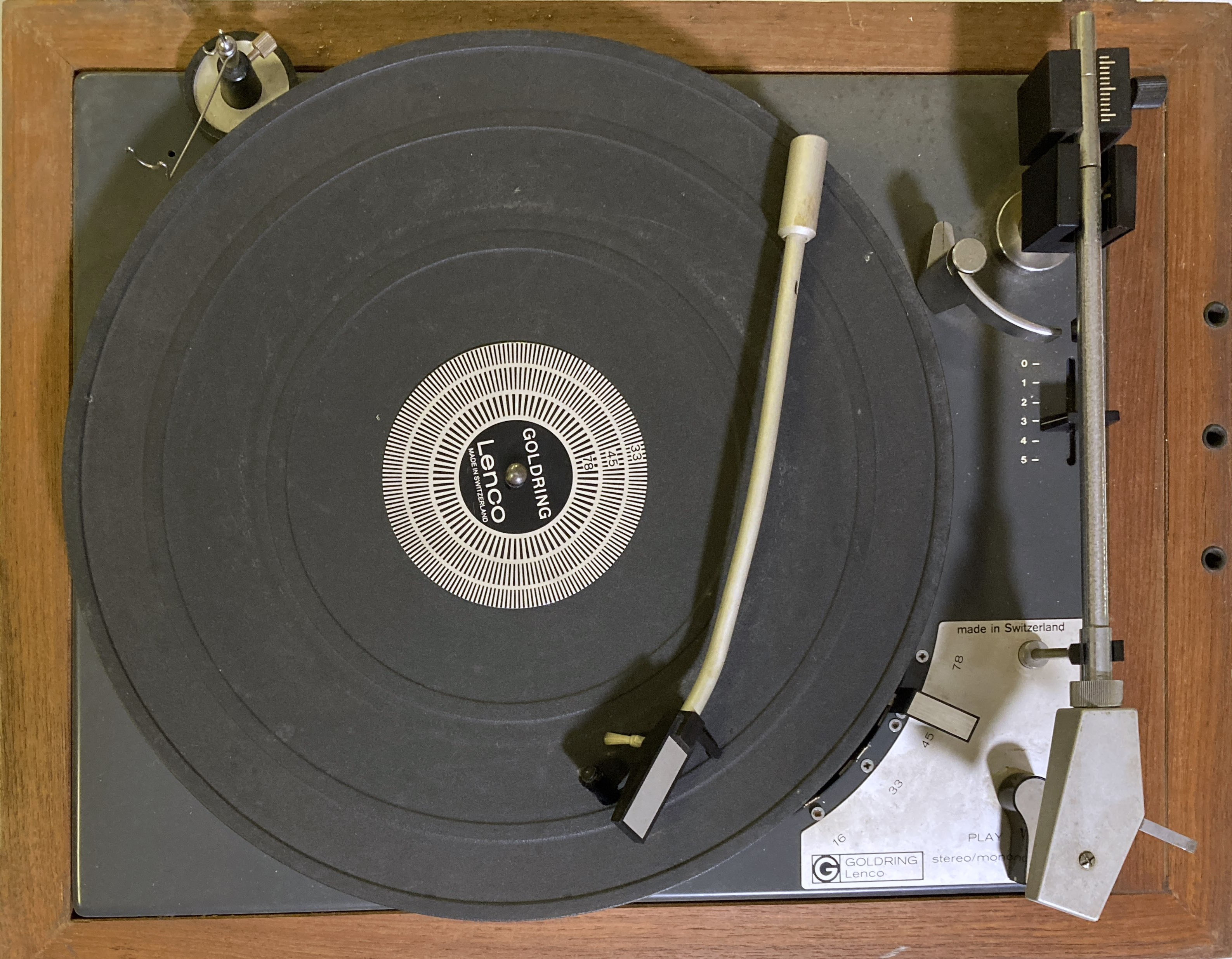 Lot 2 - 1970S HI-FI SET UP - TURNTABLE/AMP/SPEAKERS