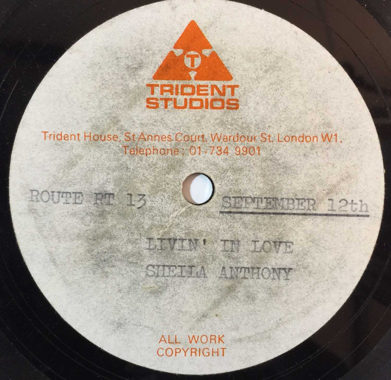 Lot 79 - SHEILA ANTHONY - LIVIN' IN LOVE 7" ACETATE
