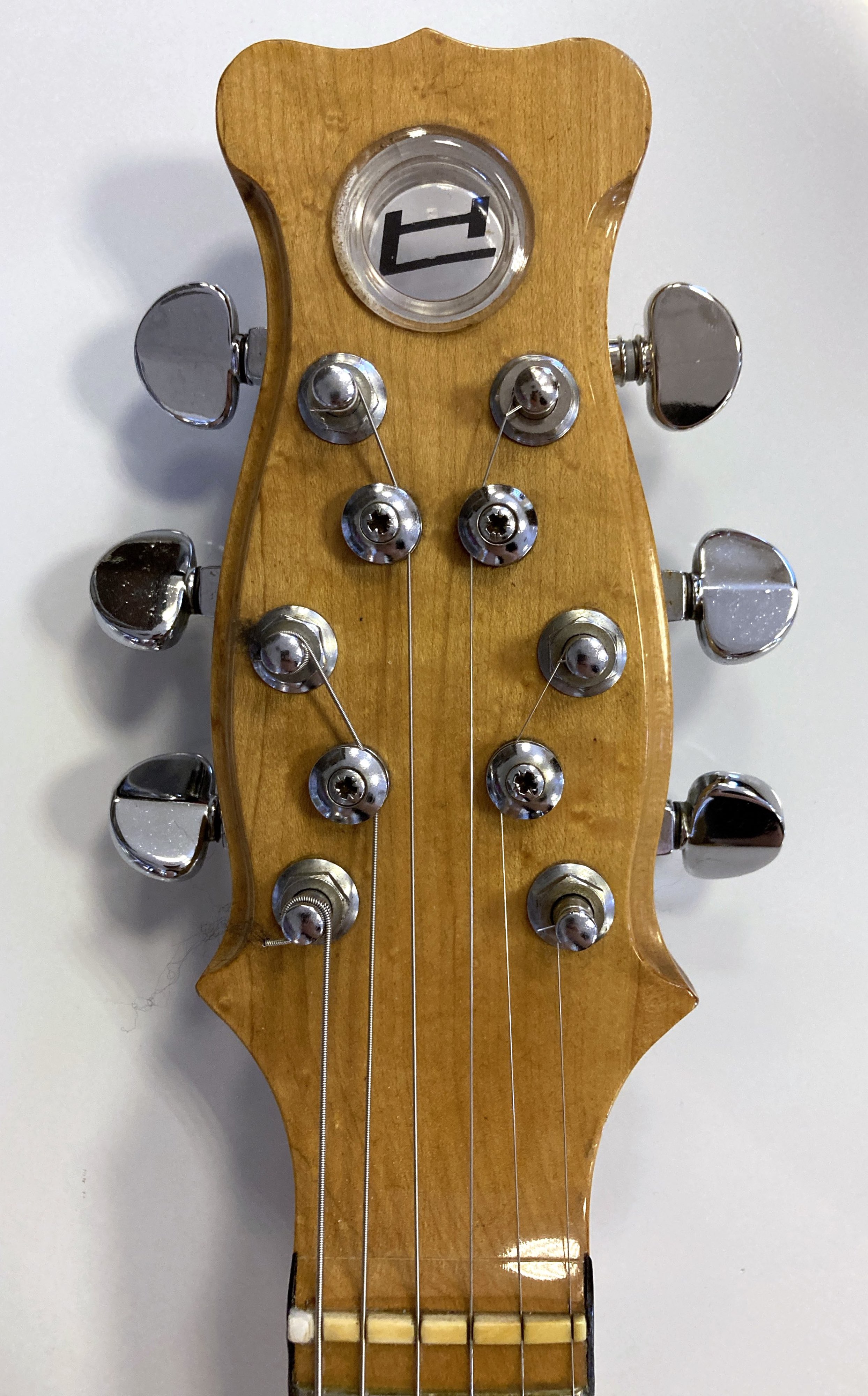 Lot 22 - 1972 HAYMAN 1010 GUITAR.