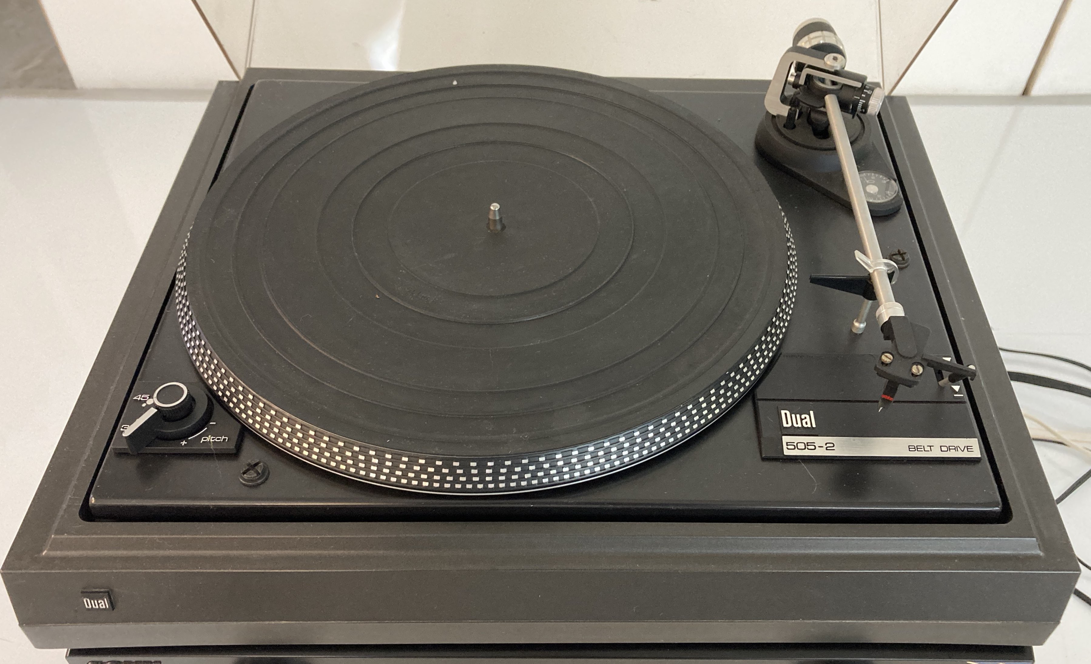 Lot 10 - DUAL TURNTABLE, PIONEER RECEIVER & SONY
