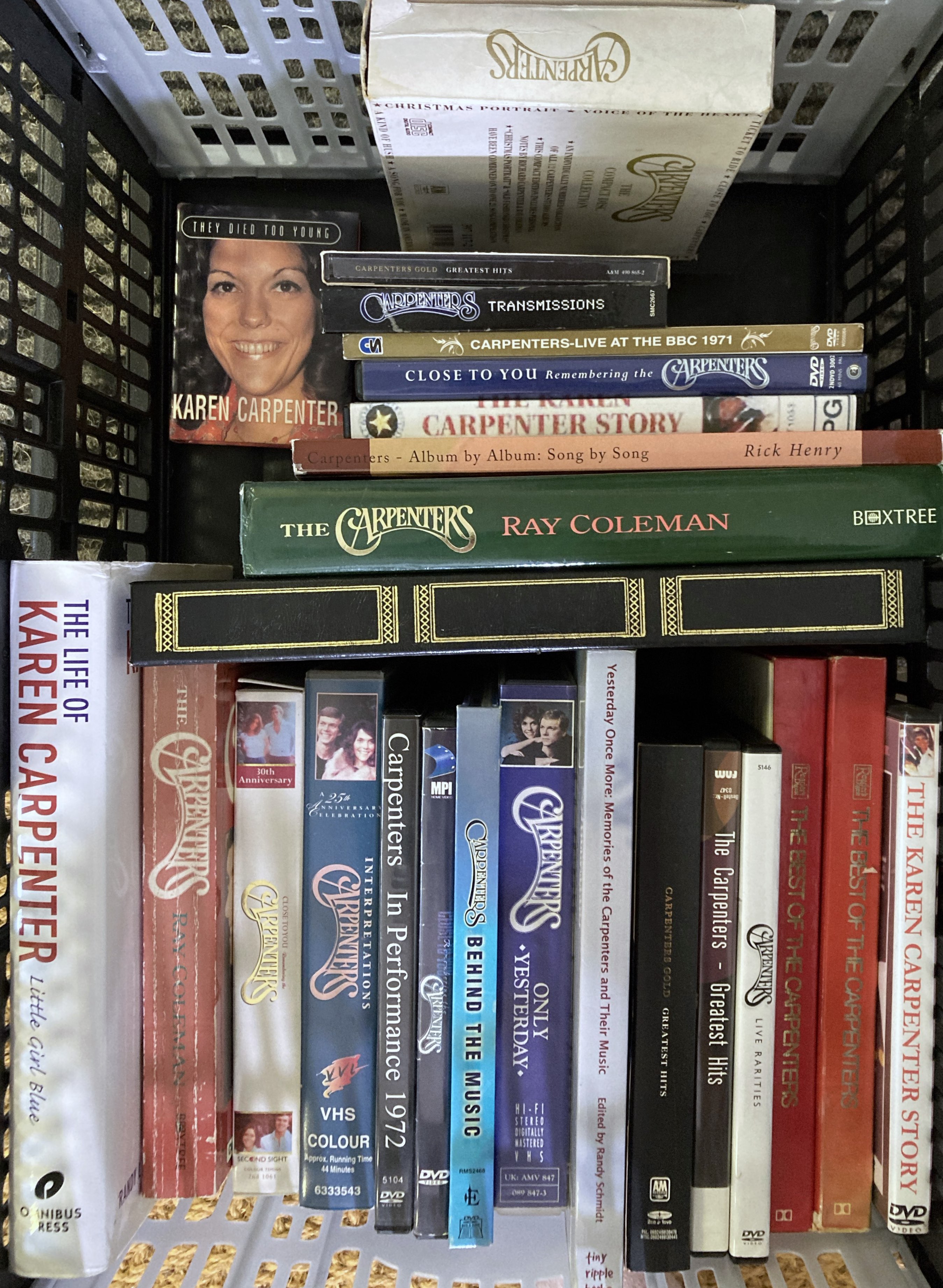 Lot 101 - THE CARPENTERS - MEMORABILIA AND SIGNED