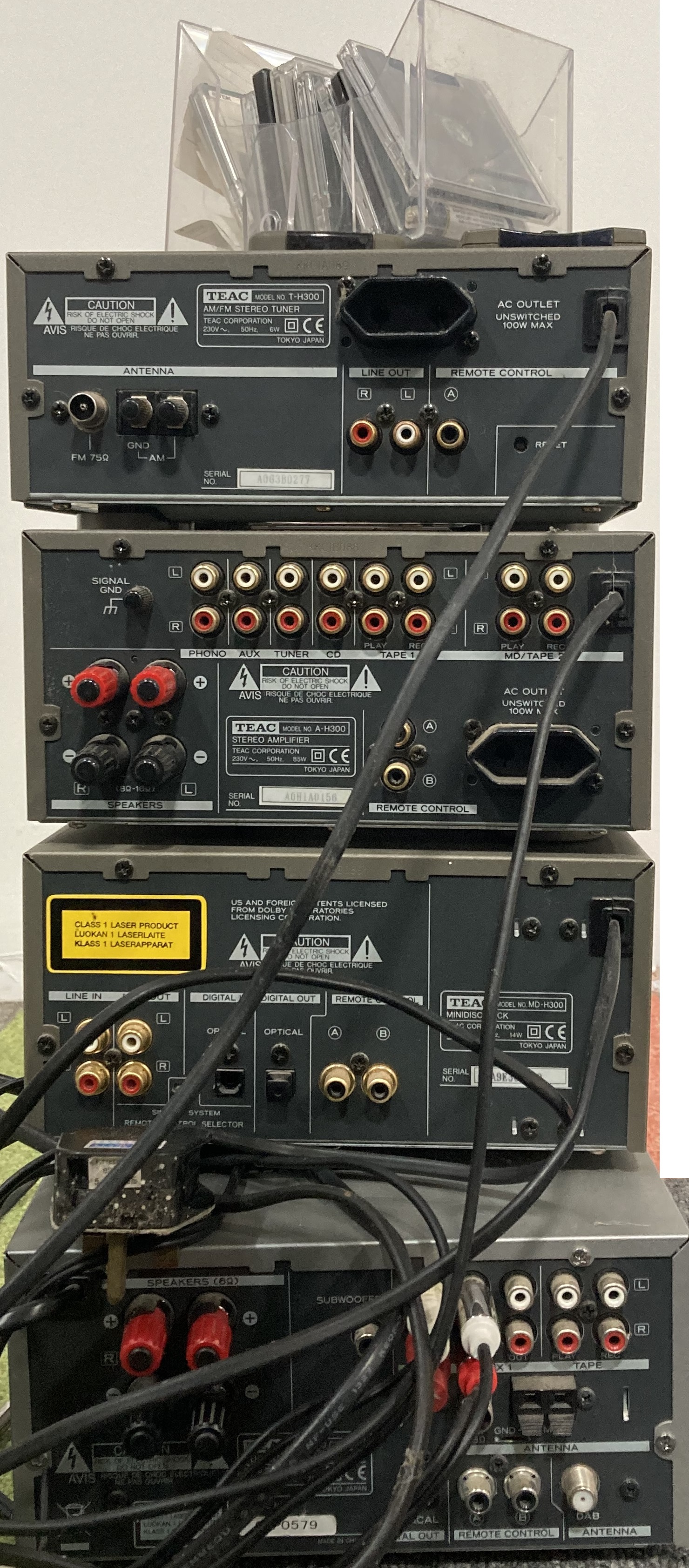Lot 28 - TEAC HI-FI EQUIPMENT.
