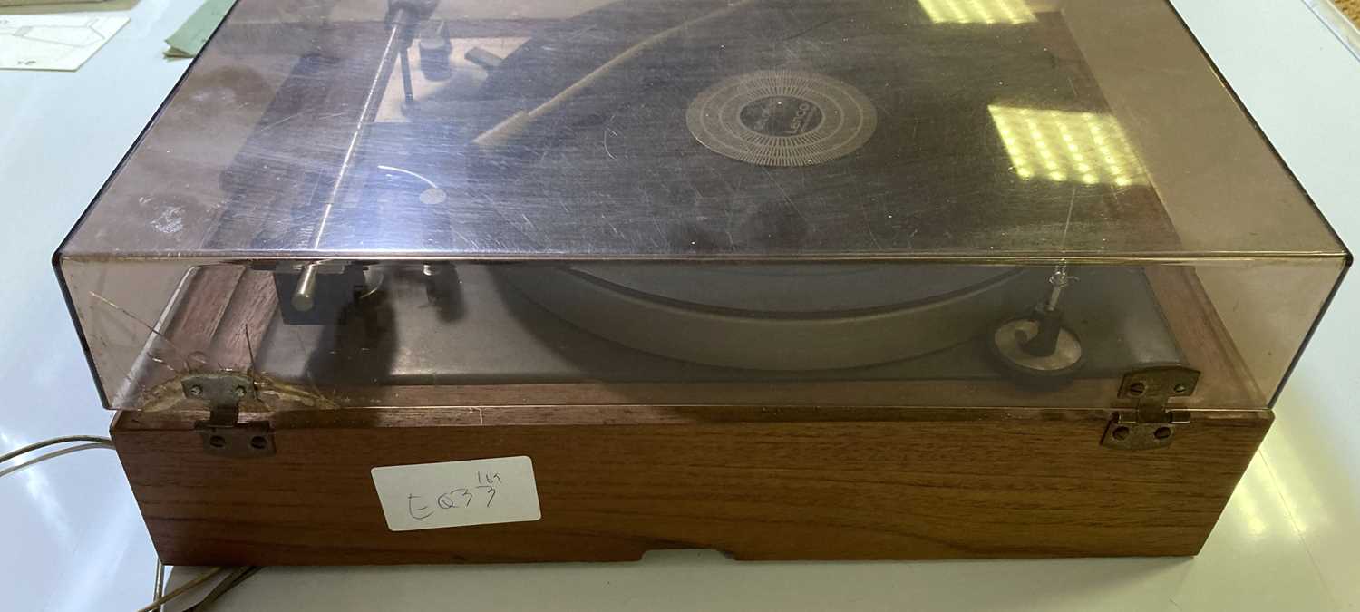 Lot 31 - GOLDRING LENCO TURNTABLE.