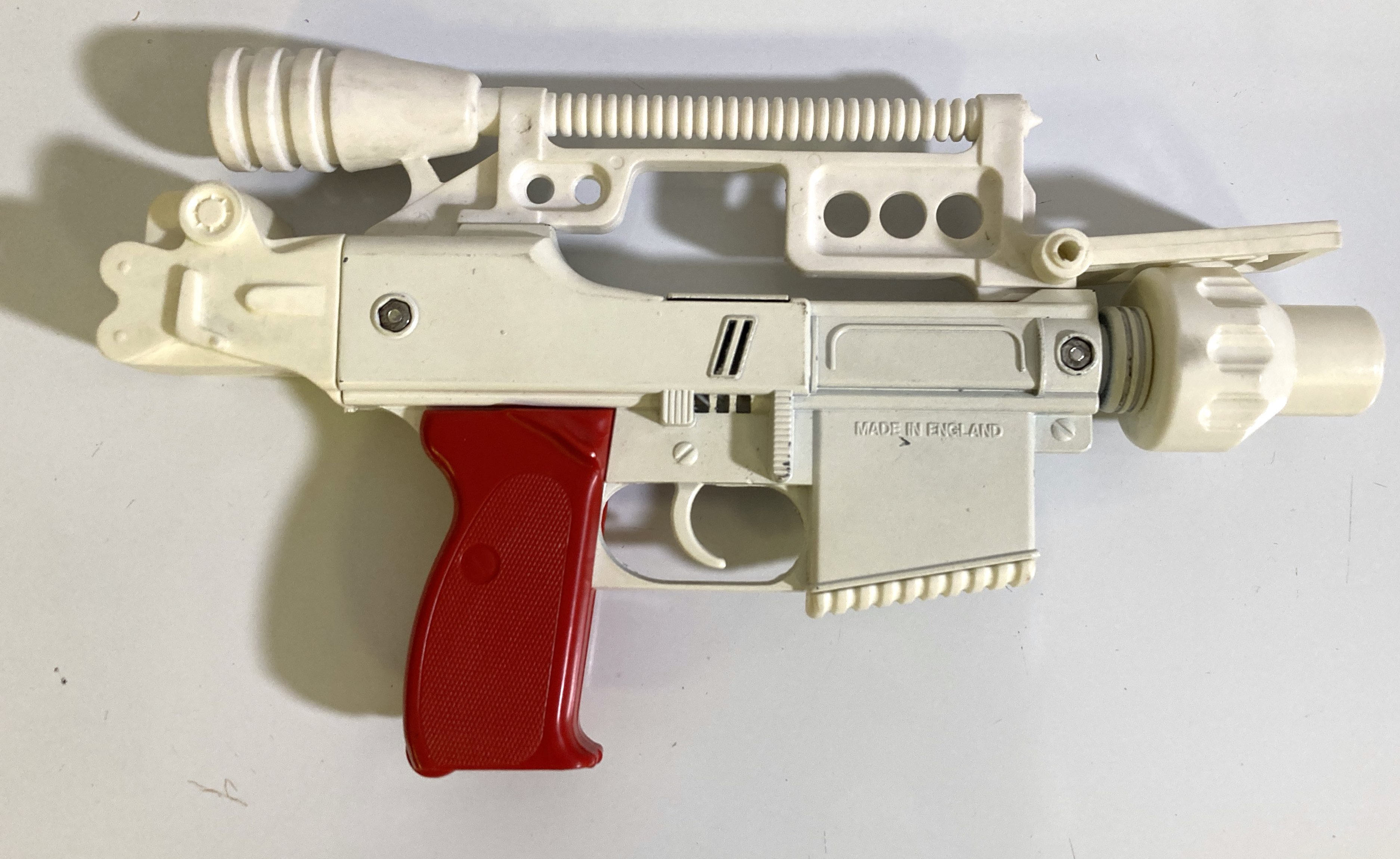 Lot 358 - JAMES BOND MOONRAKER SPACE GUN