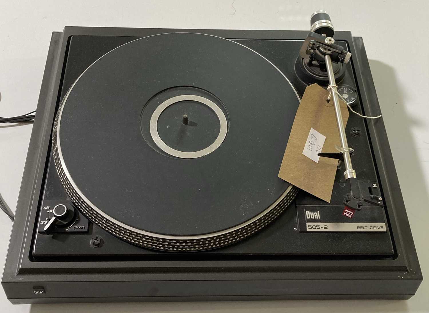 Lot 10 - DUAL 505-2 TURNTABLE.