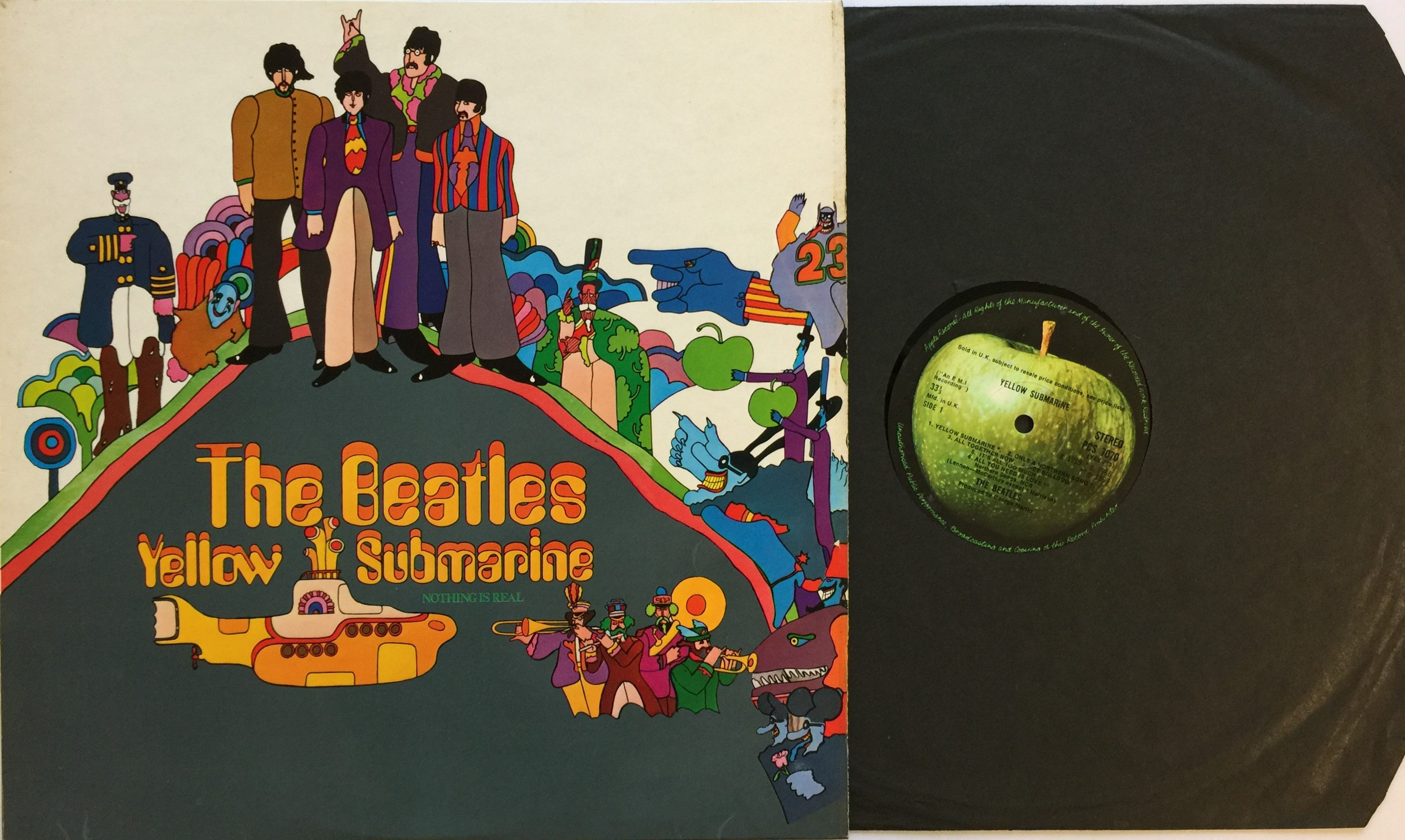 Lot 68 - THE BEATLES - YELLOW SUBMARINE LP (ORIGINAL
