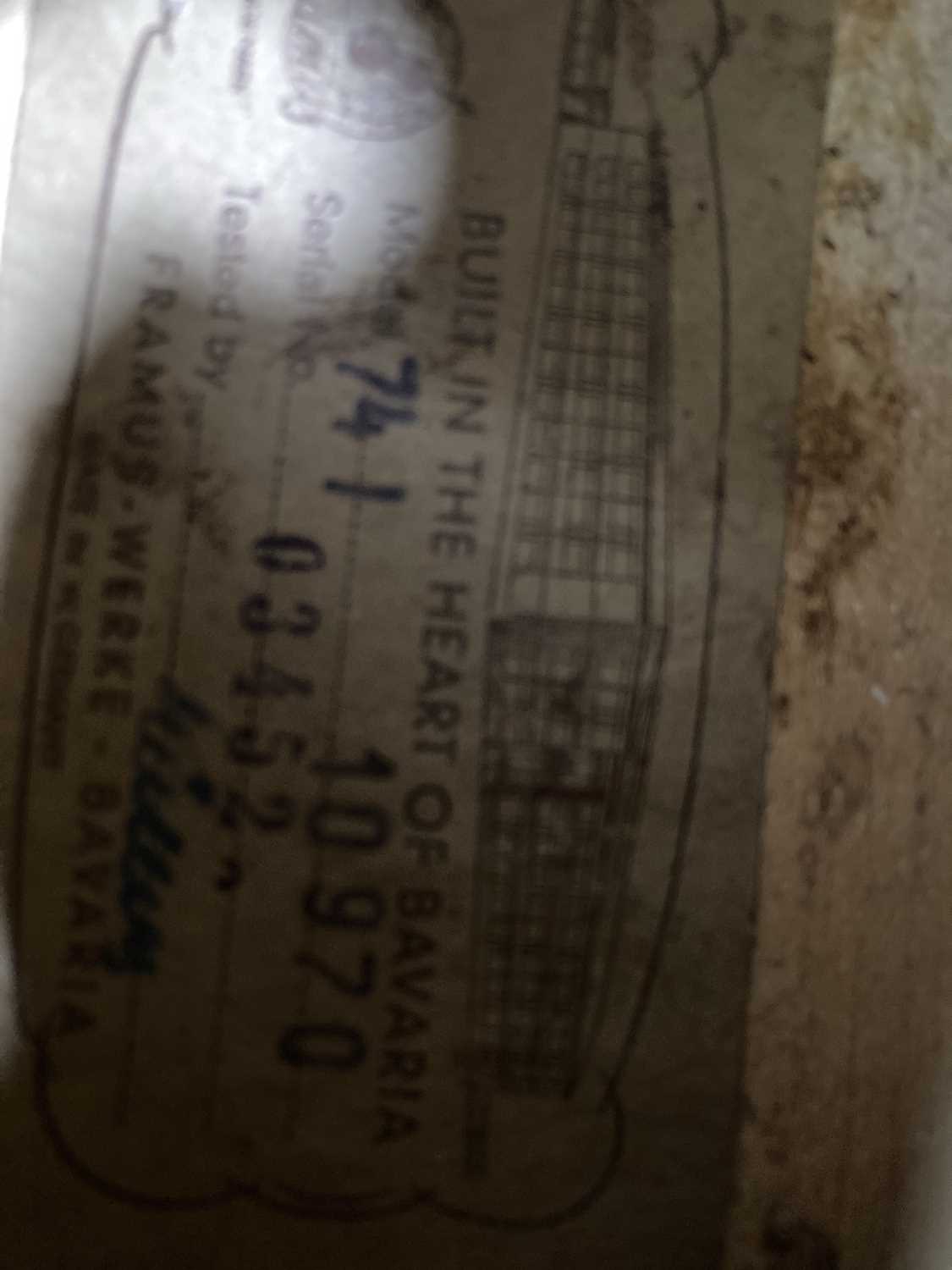 Lot 261 - FRAMUS - JAN AKKERMAN SIGNATURE ELECTRIC