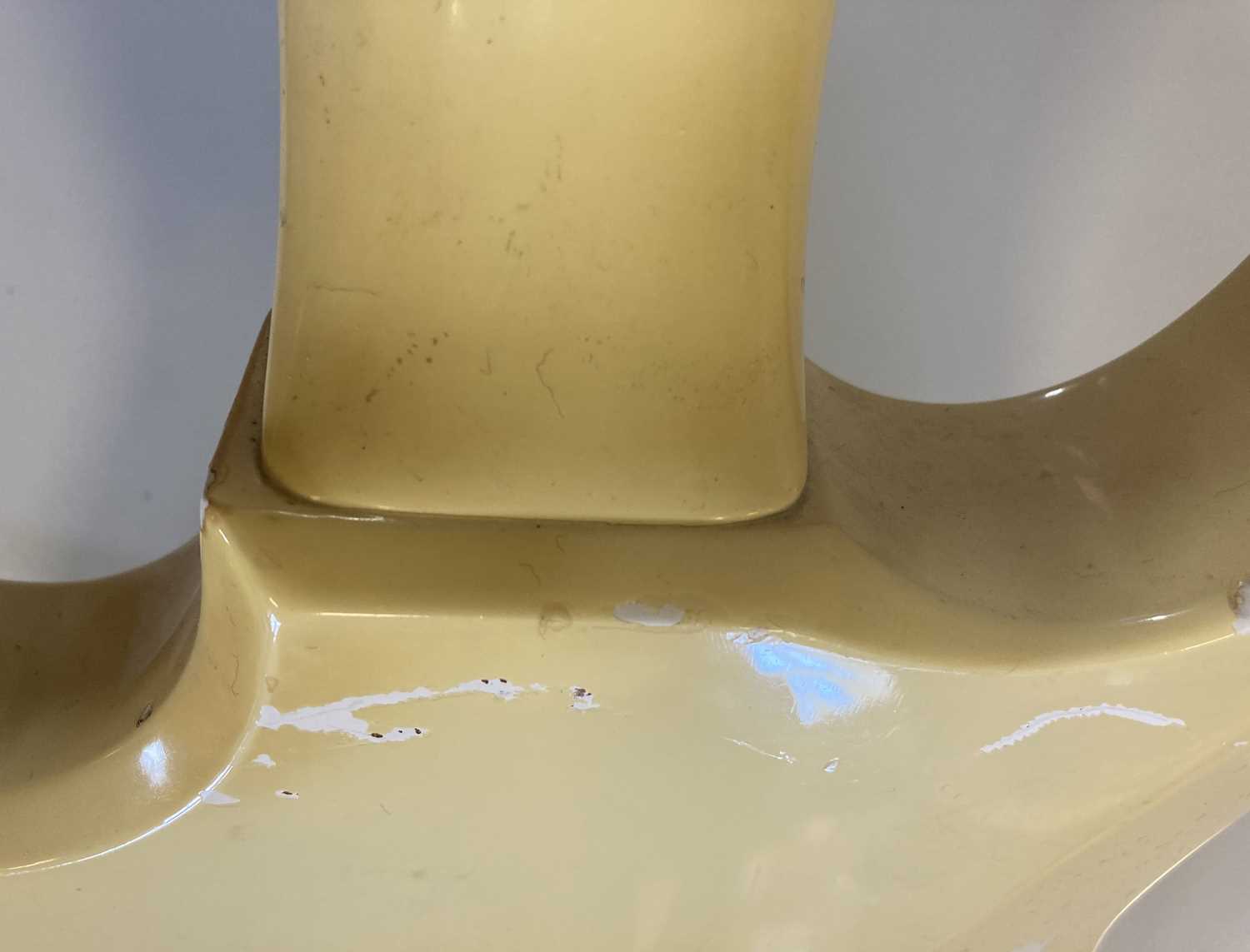 Lot 3 - HAMER GUITAR OWNED AND PLAYED BY COLIN MOLLOY