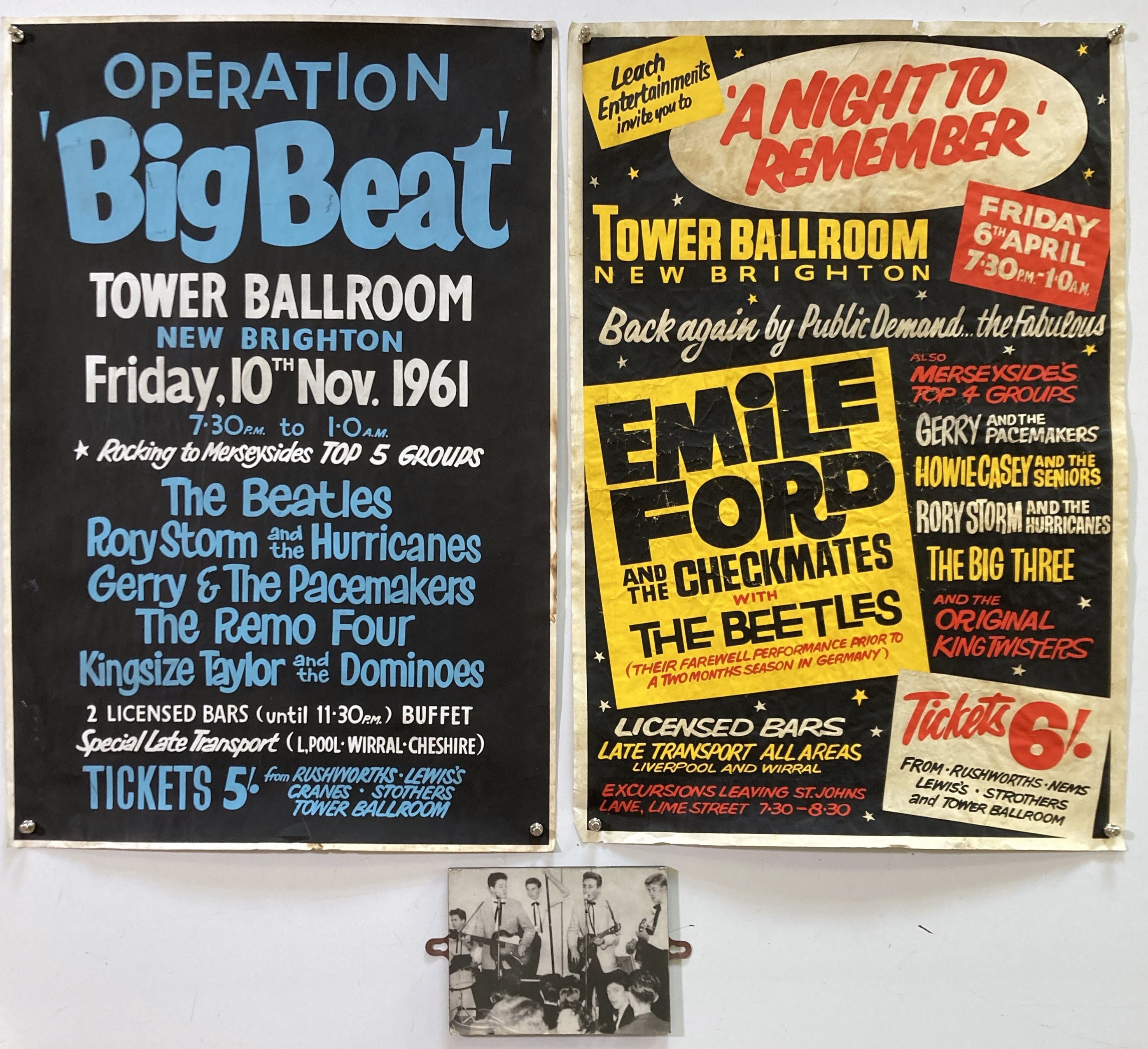 Lot 555 - THE BEATLES - REPRODUCTION POSTERS.