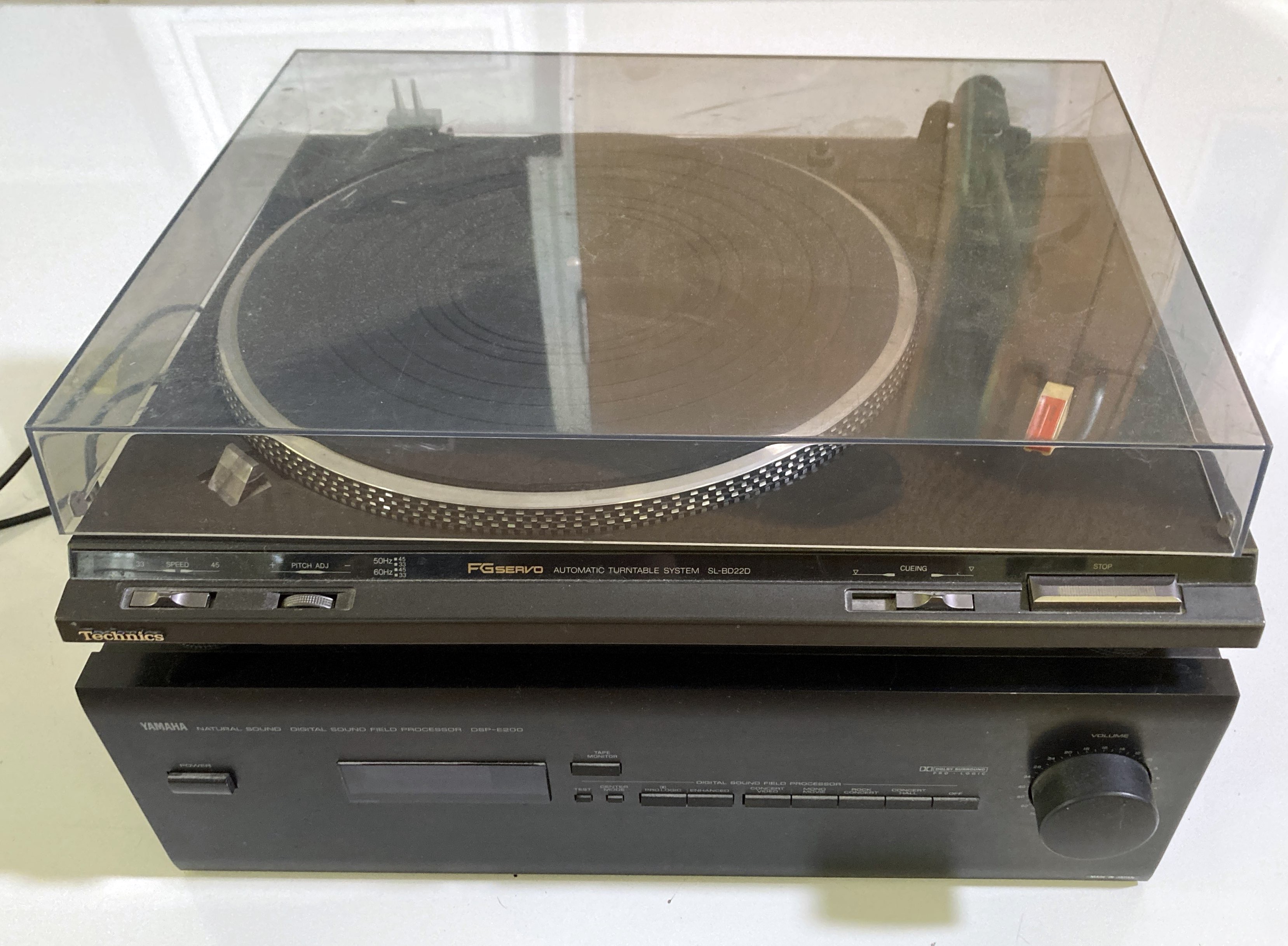 Lot 27 - NAD 3020 STEREO AMPLIFIER & NAD 2140 POWER