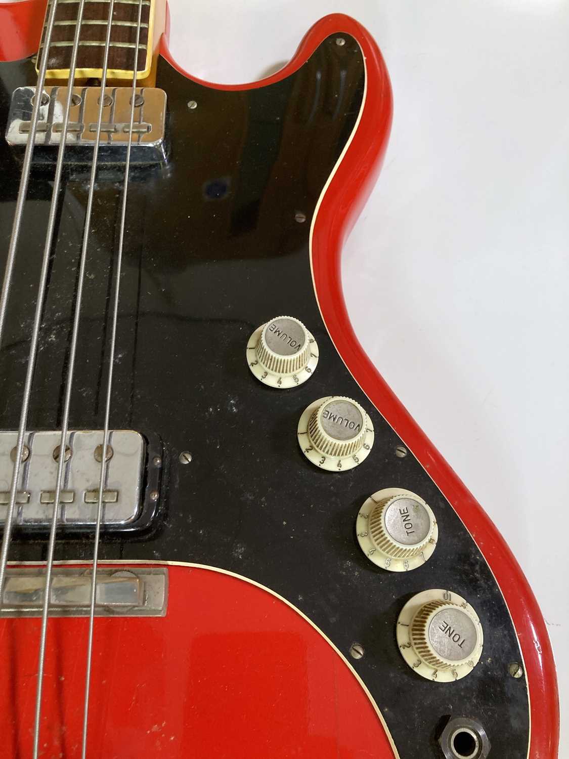 Lot 33 - 1962 HOFNER ARTIST BASS.