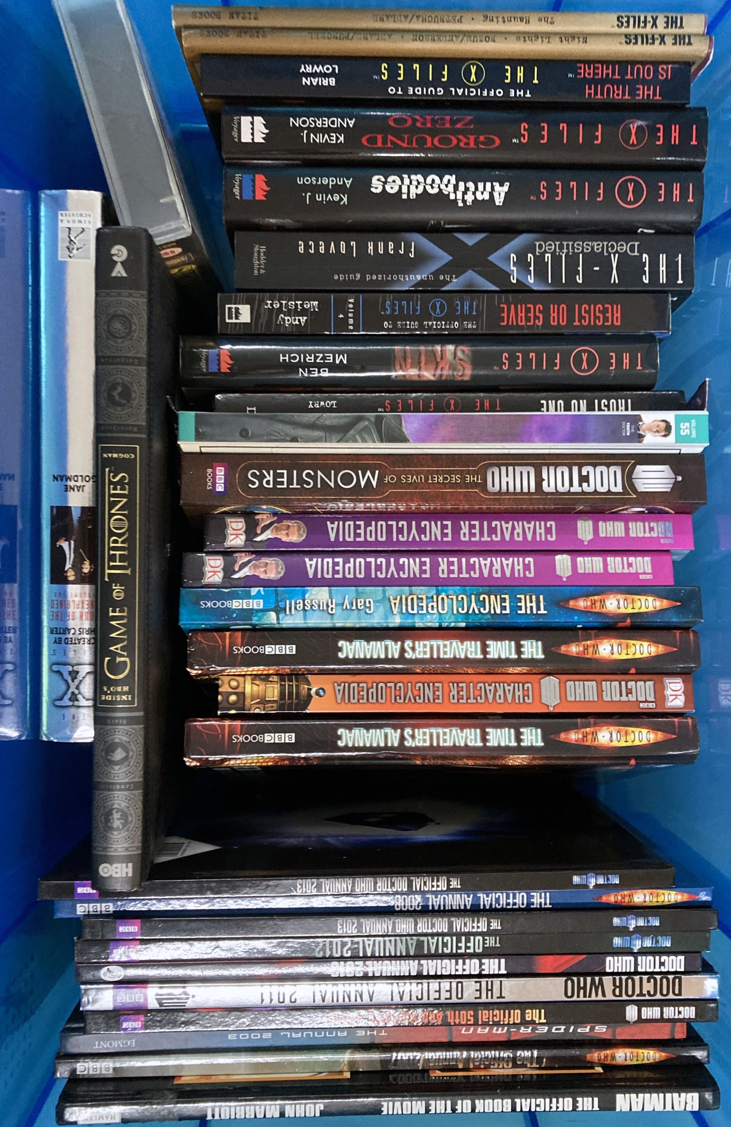 Lot 66 - SCI FI BOOKS.