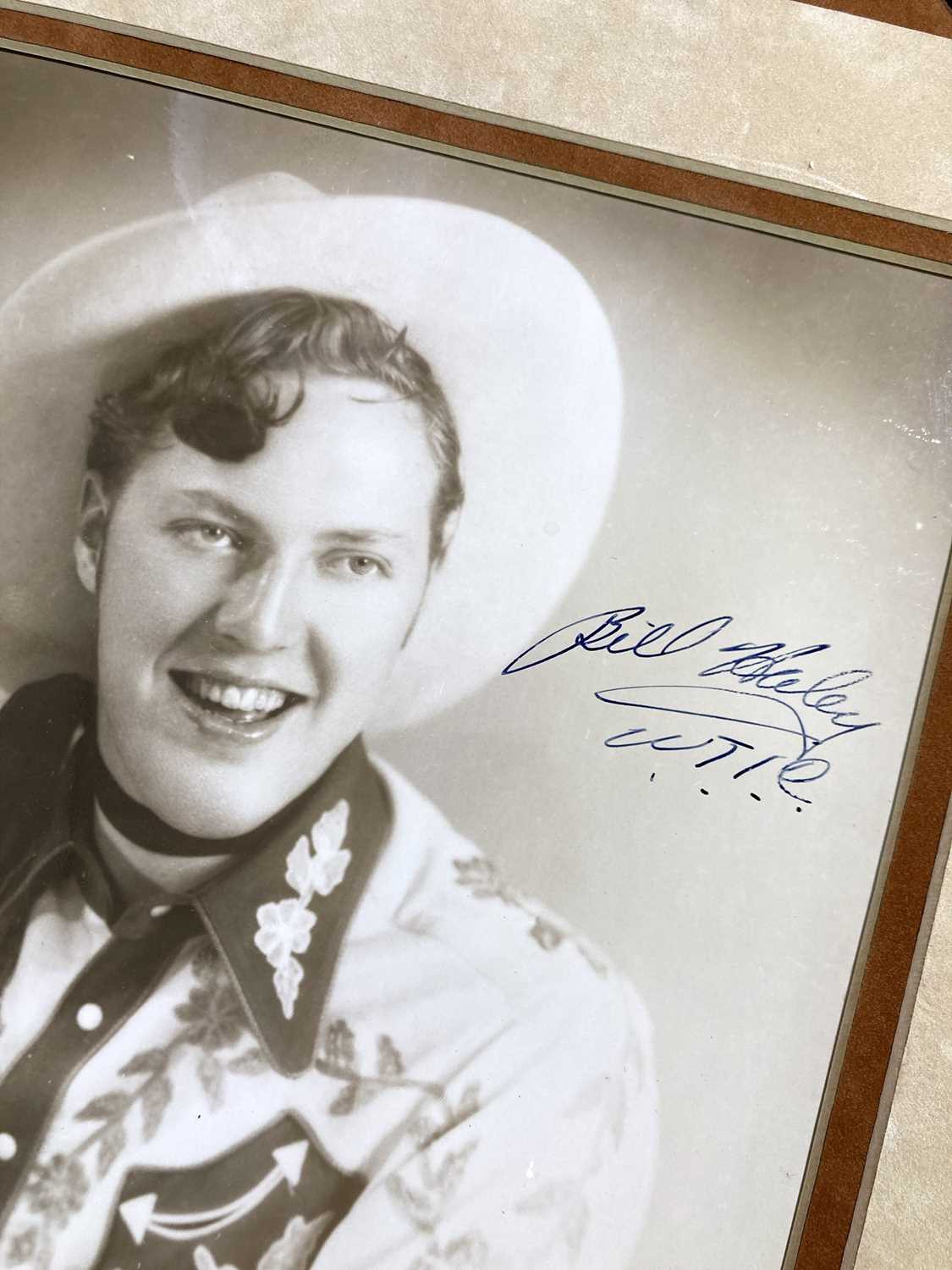 Lot 387 - BILL HALEY SIGNED PHOTO.
