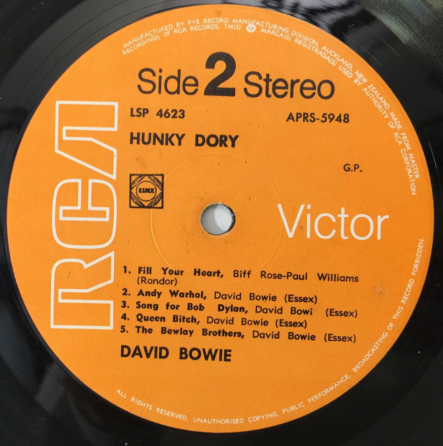 Lot 5 - DAVID BOWIE - HUNKY DORY LP (NEW ZEALAND OG
