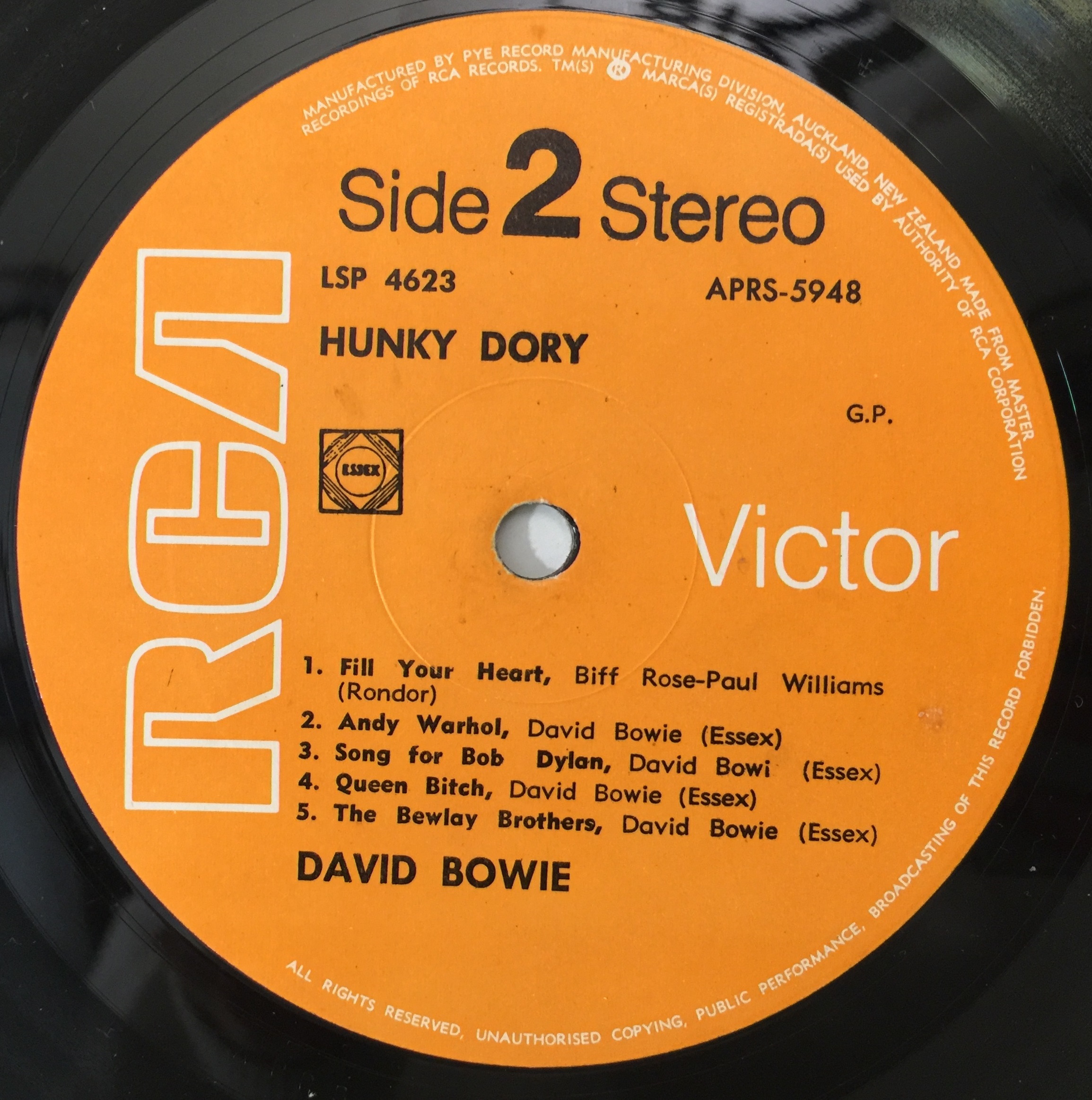 Lot 5 - DAVID BOWIE - HUNKY DORY LP (NEW ZEALAND OG