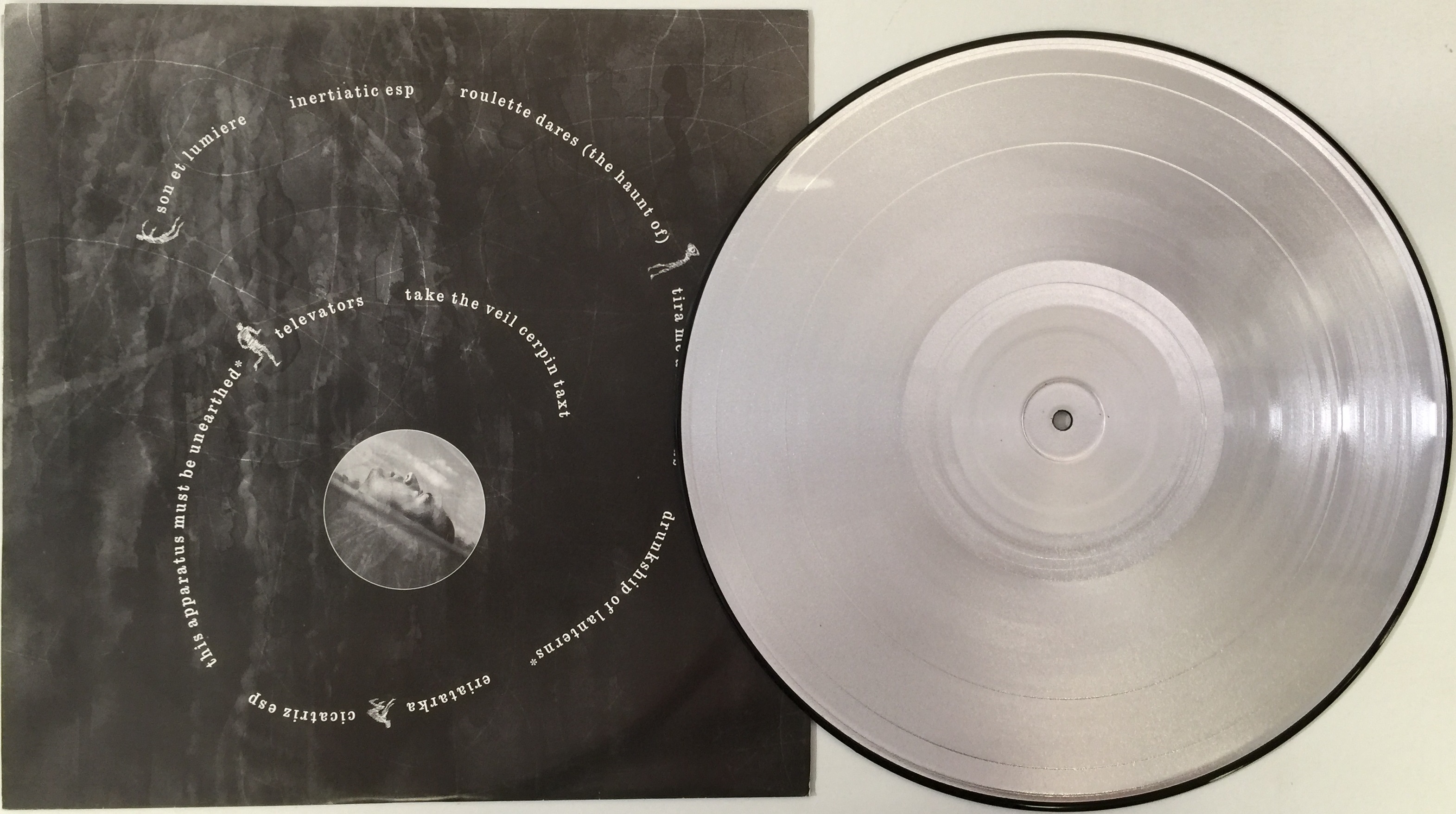 Lot 109 - THE MARS VOLTA - DE-LOUSED IN THE COMATORIUM