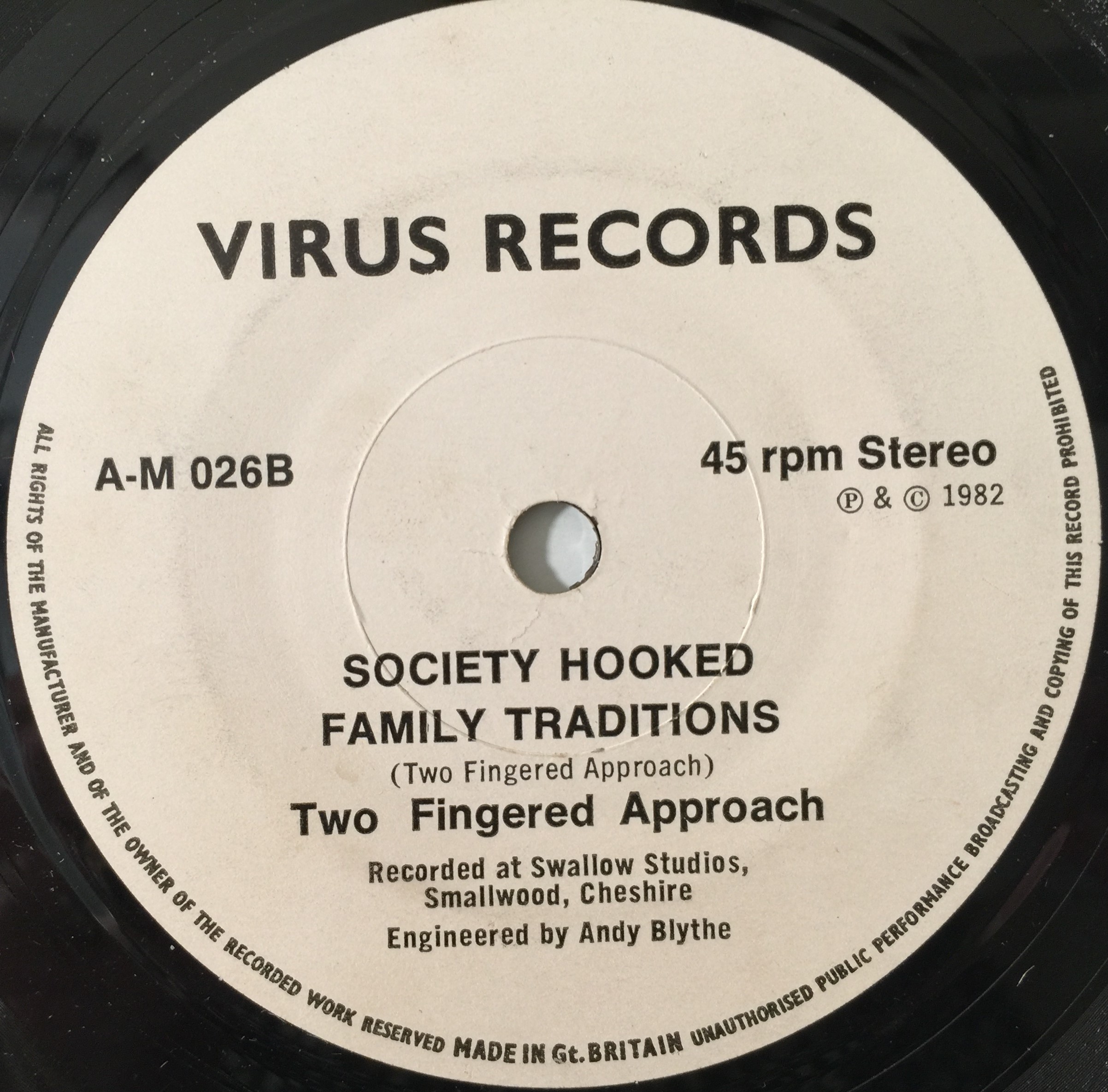 Lot 137 - TWO FINGERED APPROACH - MY WORLD WAR ALBUM 7"