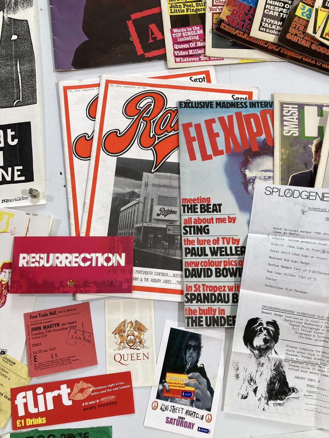 Lot 39 - CONCERT MEMORABILIA INC LIVE AID.