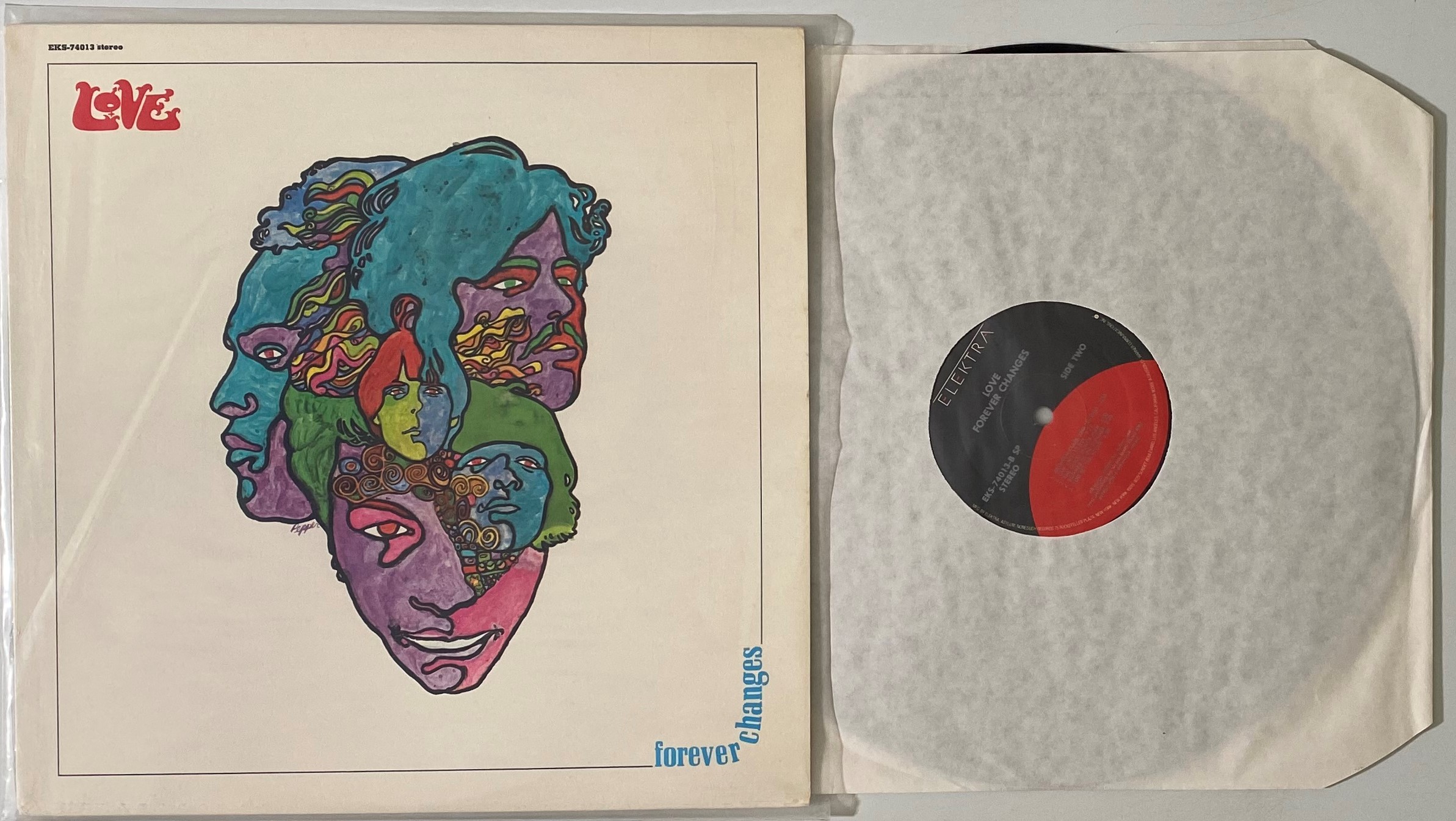 Lot 115 - LOVE - LP COLLECTION