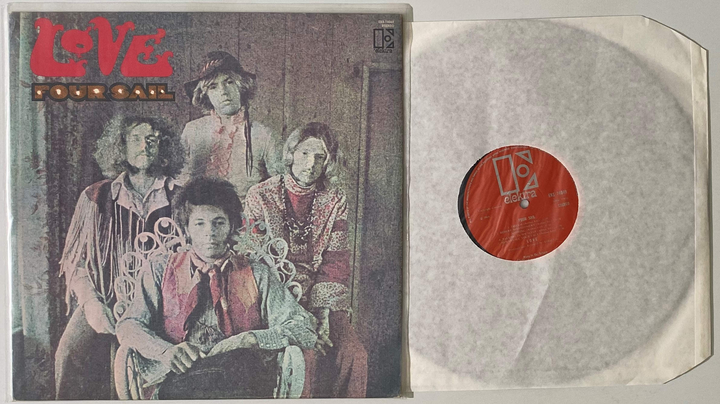 Lot 115 - LOVE - LP COLLECTION