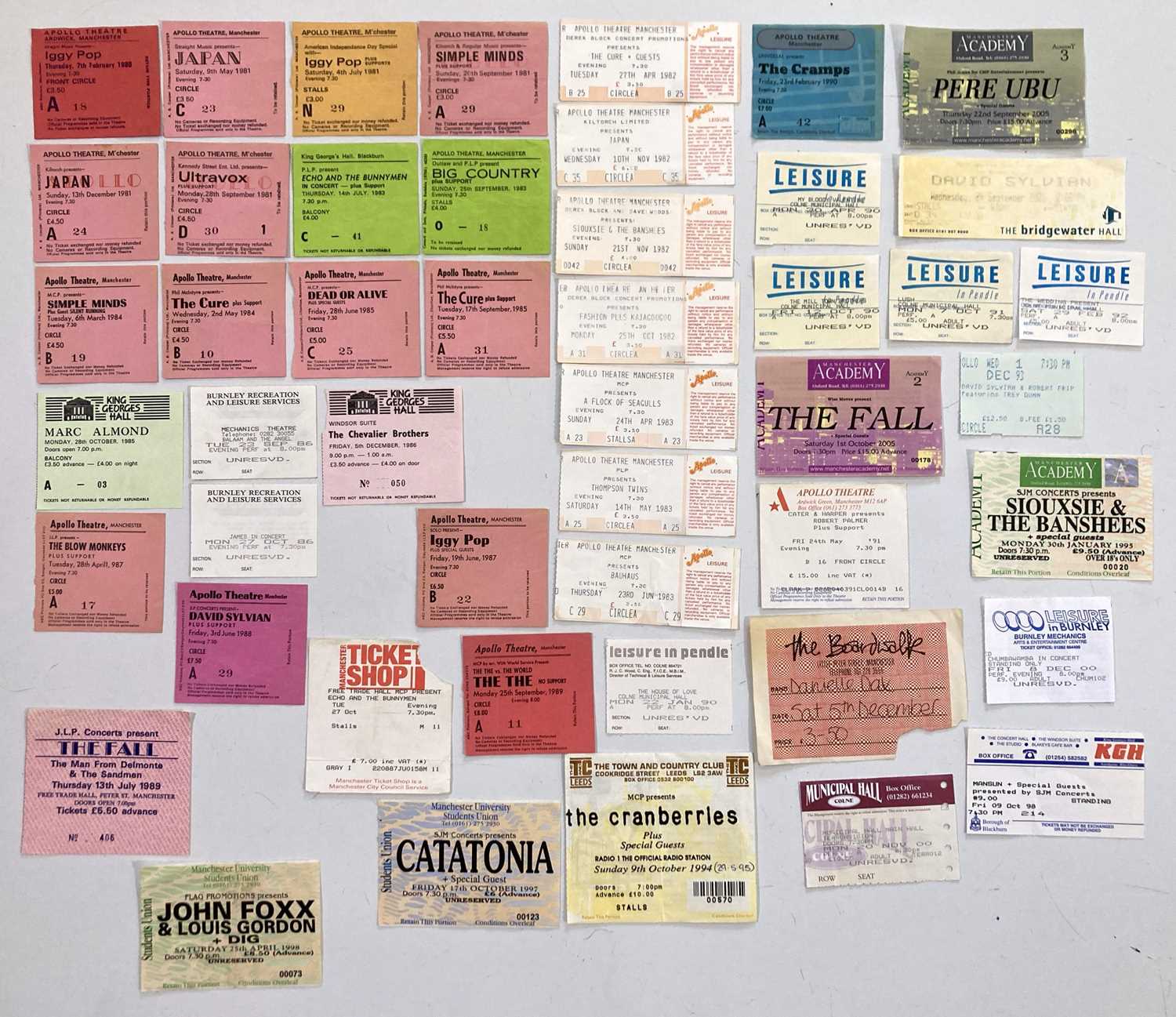 Lot 123 - CONCERT PROGRAMMES AND TICKETS - 1980S/1990S