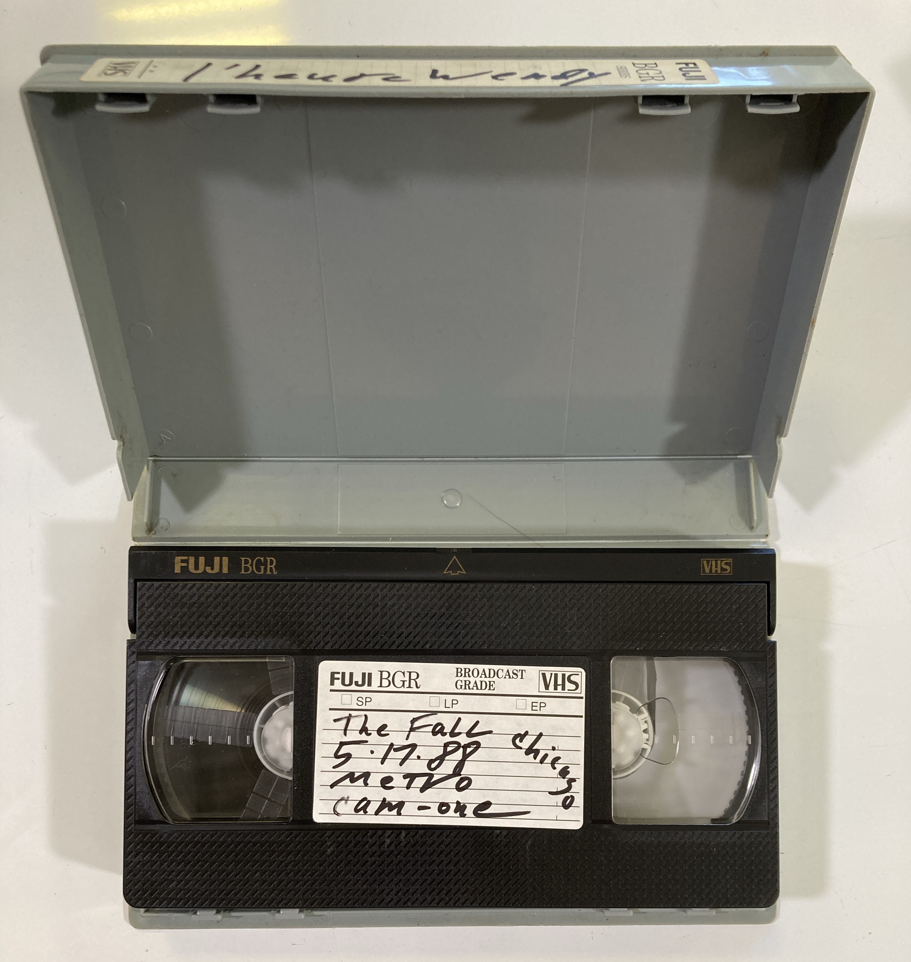 Lot 382 - THE FALL - RARE LIVE RECORDINGS.