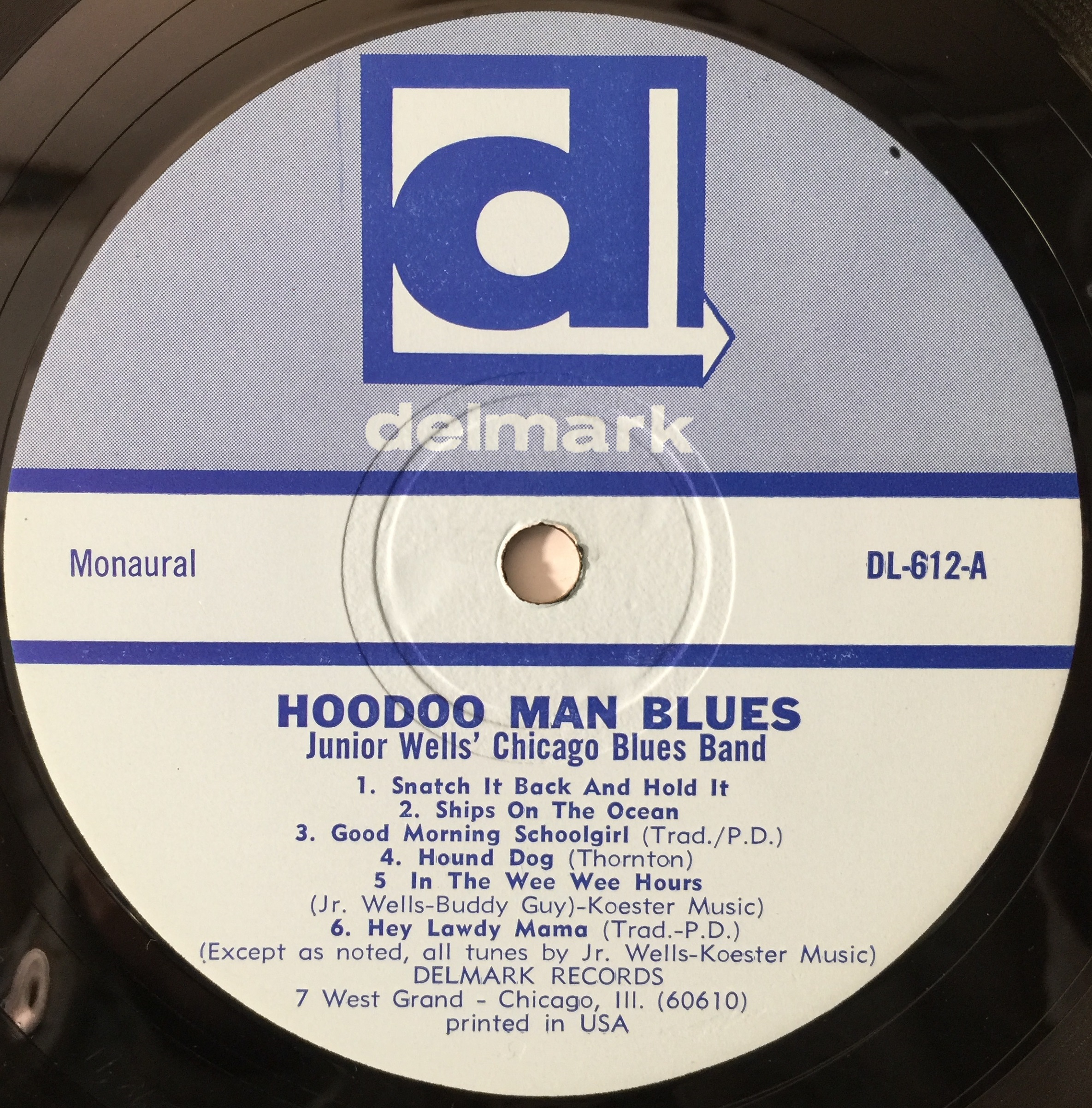 Lot 16 - JUNIOR WELLS' CHICAGO BLUES BAND - HOODOO MAN