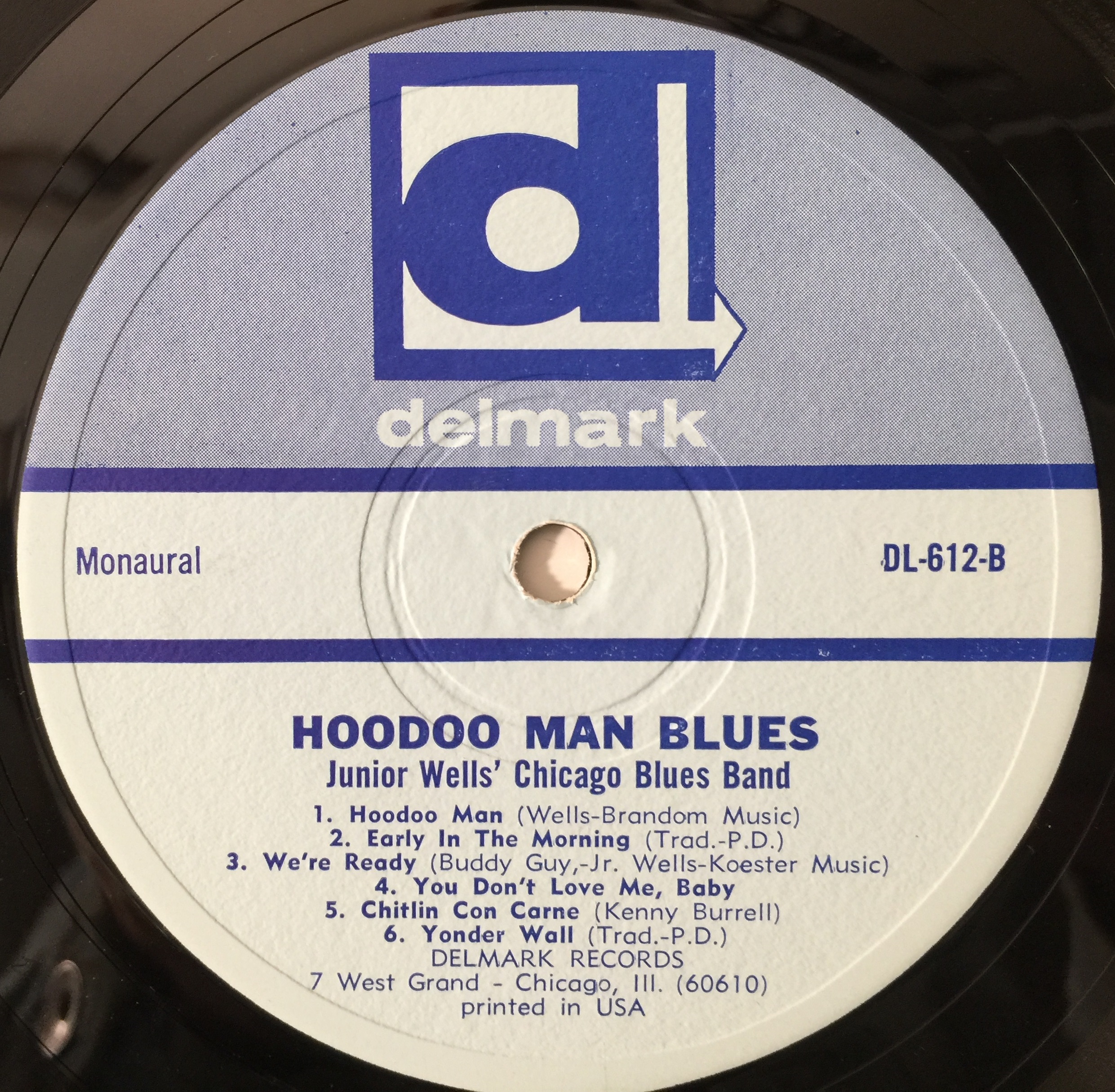 Lot 16 - JUNIOR WELLS' CHICAGO BLUES BAND - HOODOO MAN