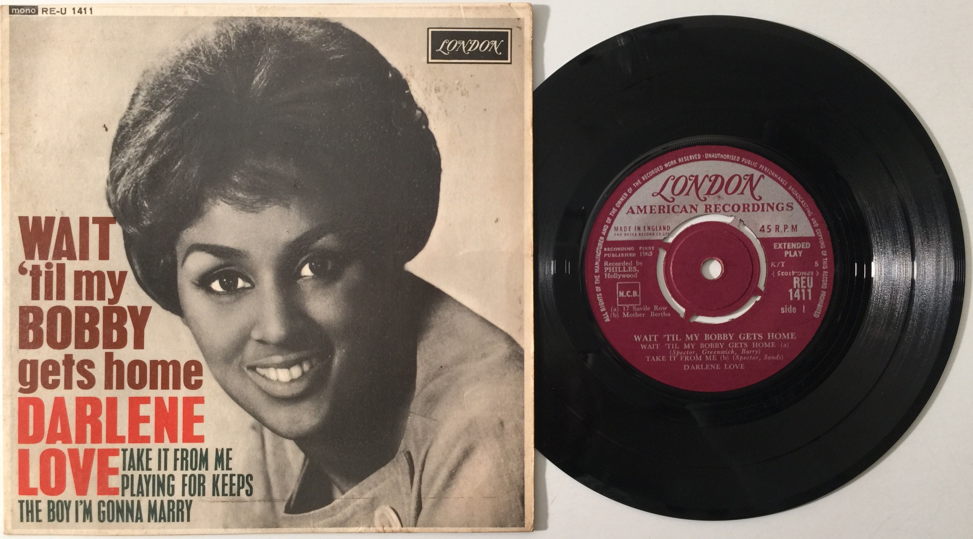 Lot 18 - DARLENE LOVE - WAIT 'TIL MY BOBBY GETS HOME 7"