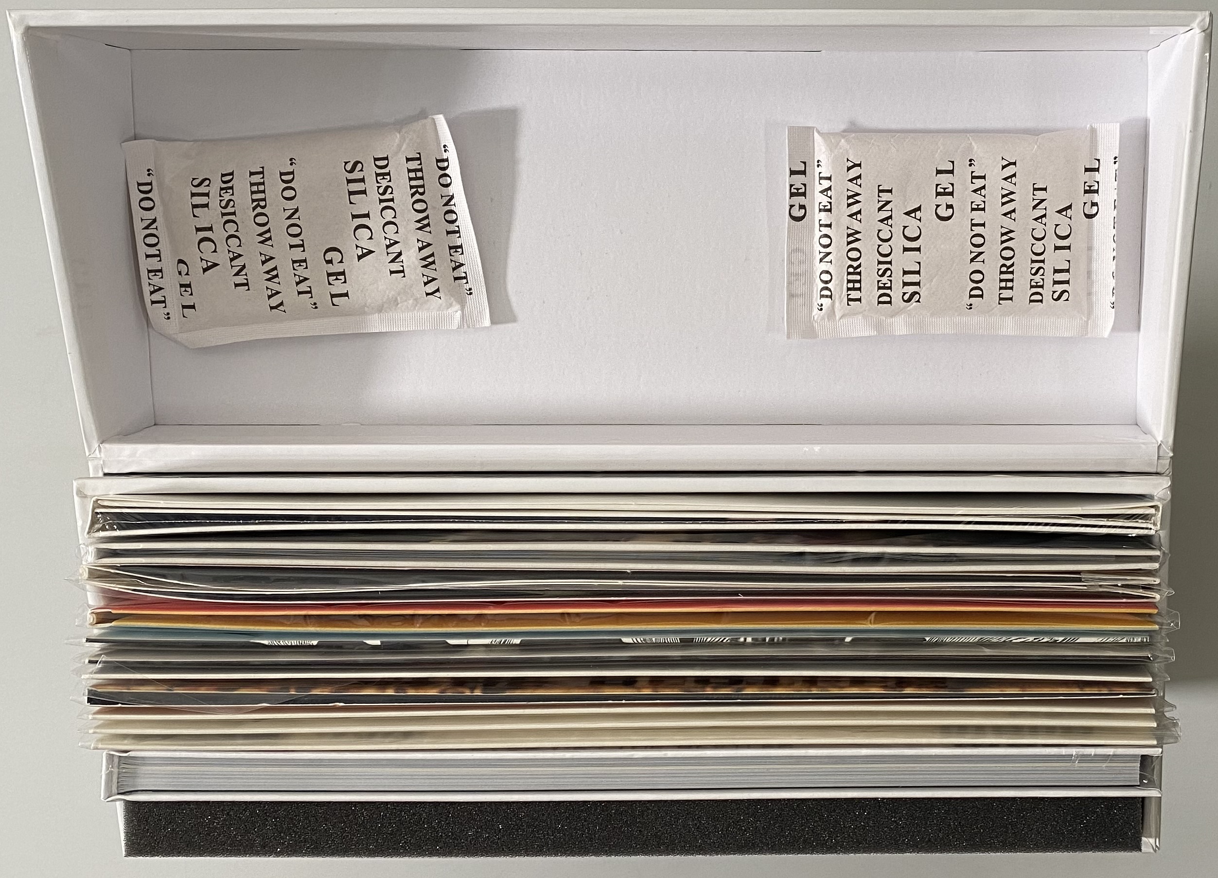 Lot 59 - THE BEATLES IN MONO - LIMITED EDITION LP BOX