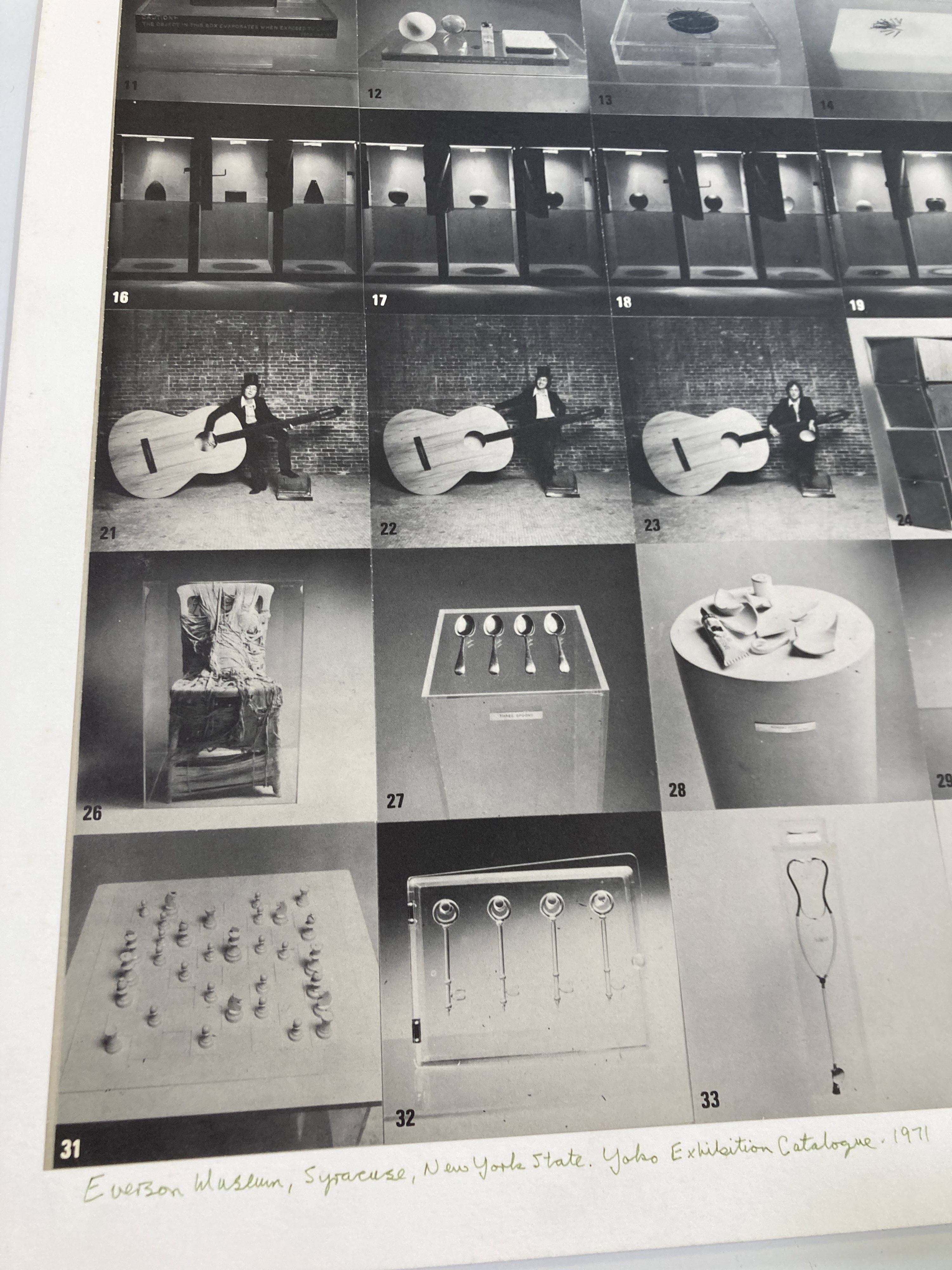 Lot 223 - IAIN MACMILLAN - YOKO ONO EXHIBITION