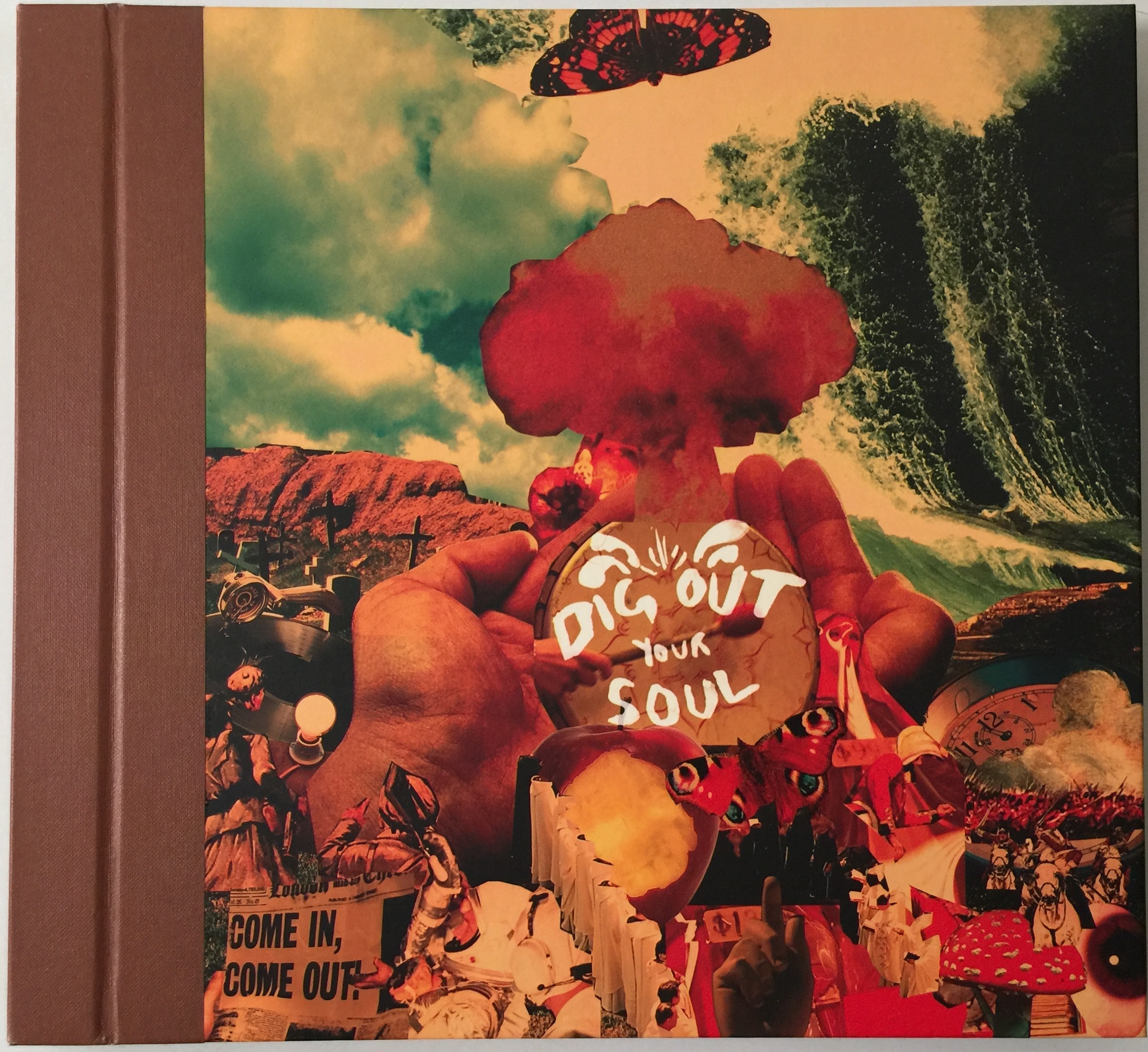 Lot 21 - OASIS - DIG OUT YOUR SOUL LP BOX SET/ 10