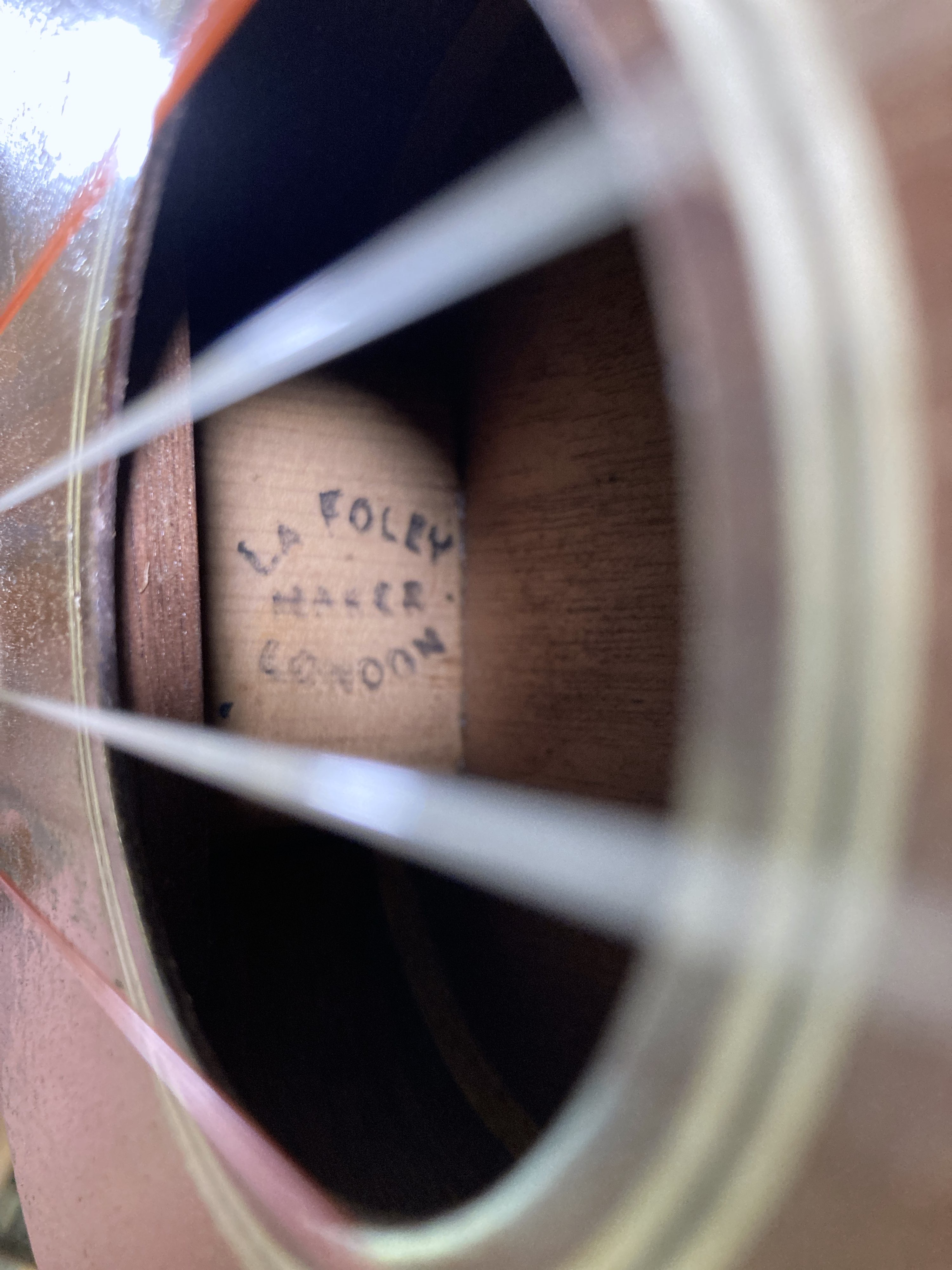 Lot 37 - LA FOLEY UKELELE.