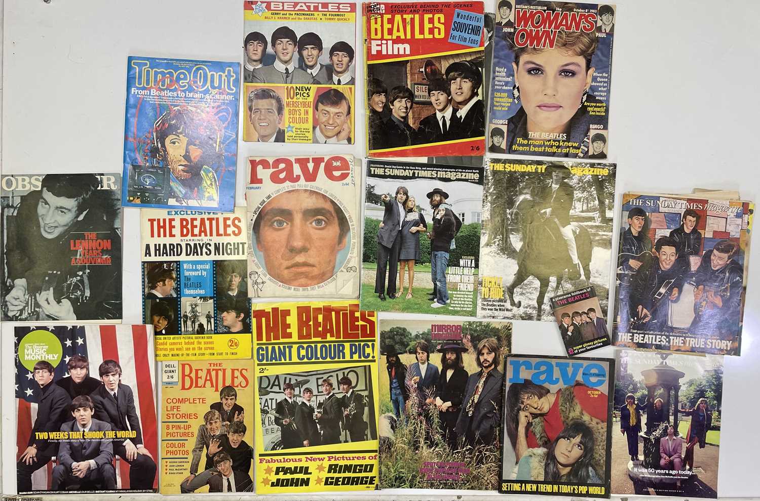 Lot 187 - THE BEATLES - AMERICAN AND ENGLISH MAGAZINES