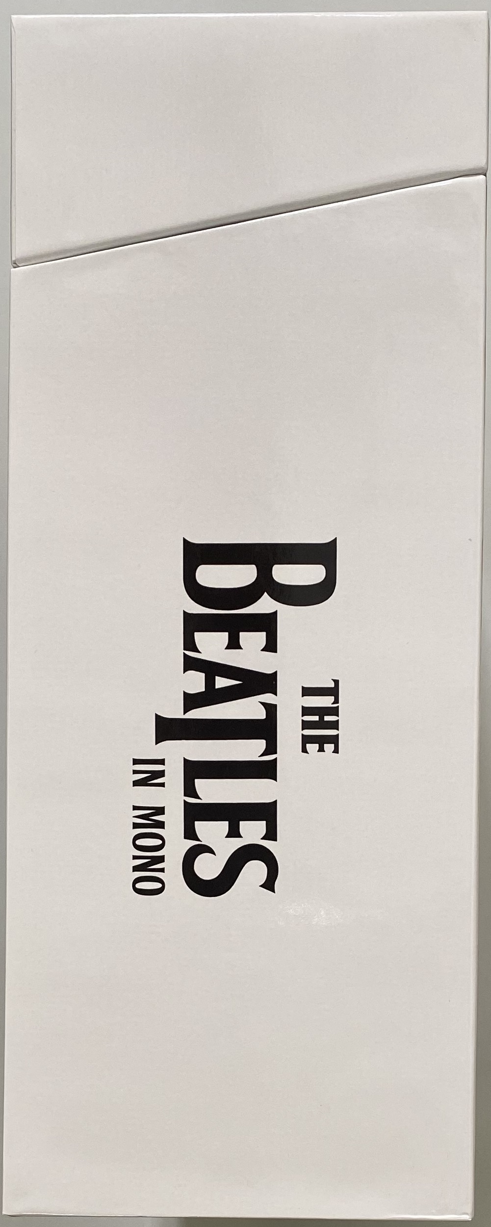Lot 27 - THE BEATLES IN MONO - LIMITED EDITION LP BOX