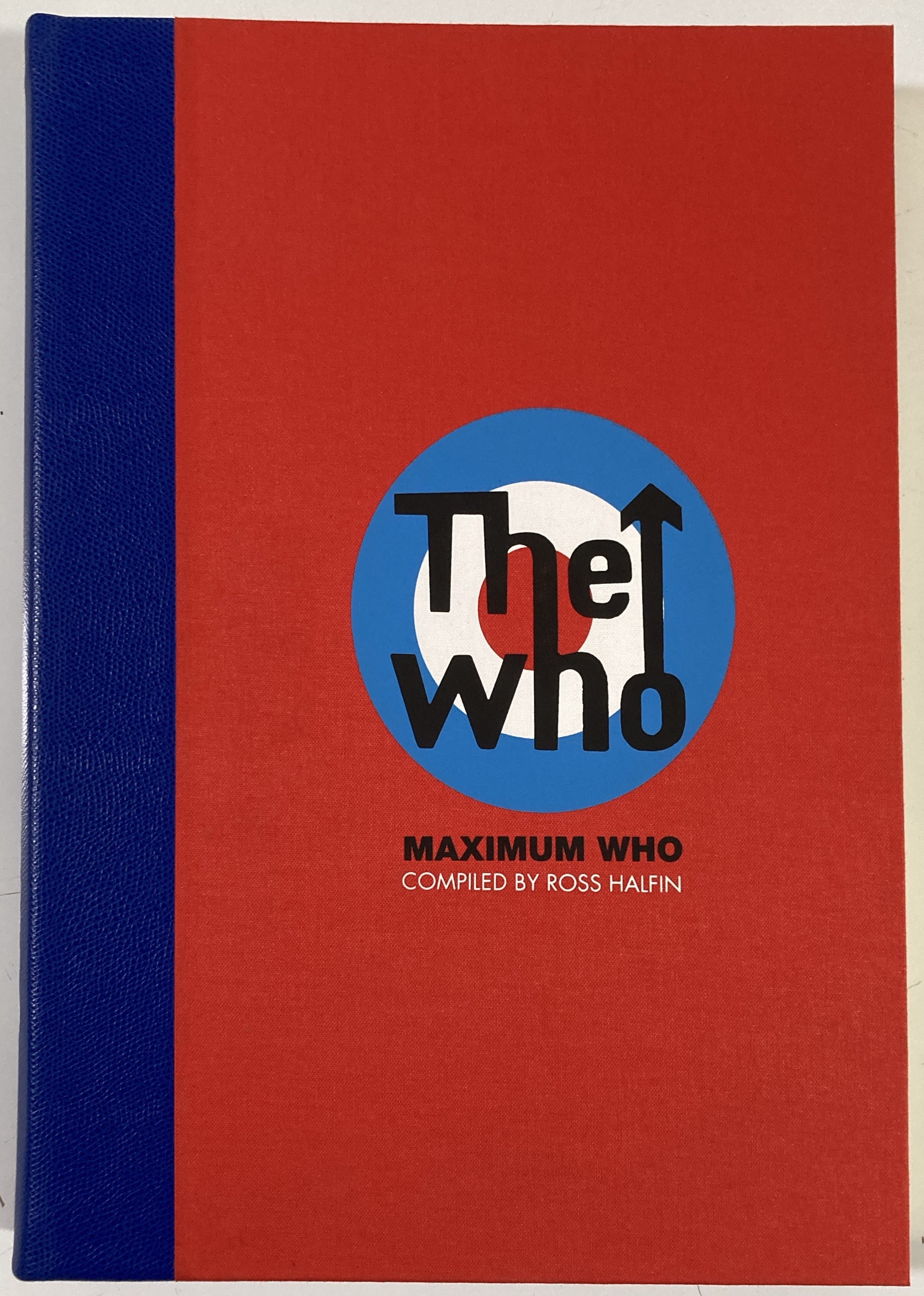 Lot 74 - MAXIMUM WHO - ROSS HALFIN SIGNED.