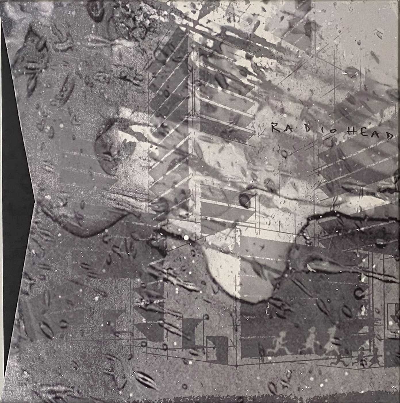 Lot 49 - RADIOHEAD - IN RAINBOWS BOX SET (_X_X001)