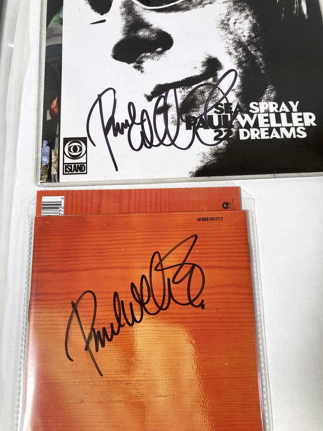 Lot 462 - PAUL WELLER / PETER BLAKE - SIGNED ITEMS.