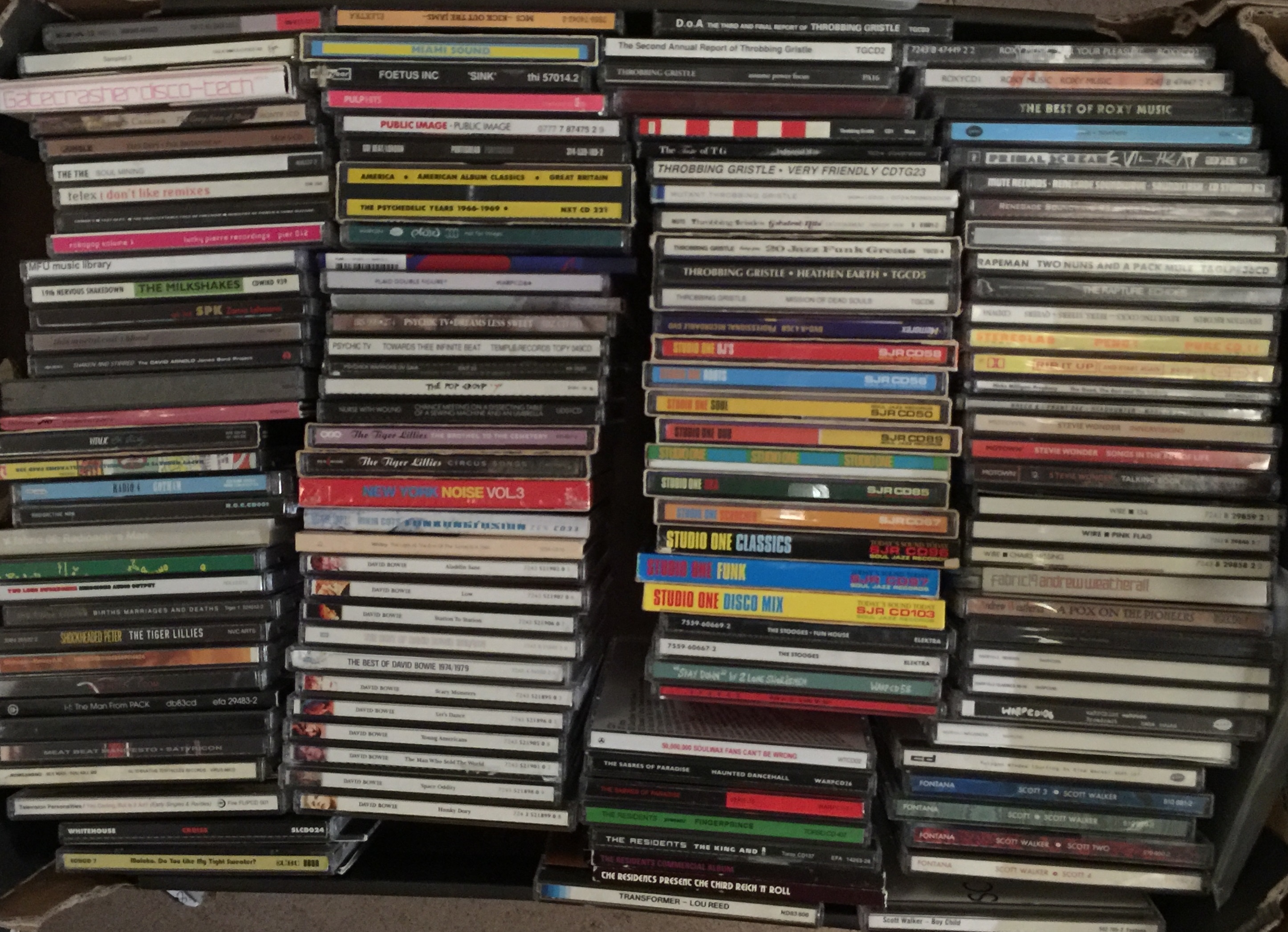 Lot 1013 - INDIE / WAVE / PUNK / ELECTRONICA / COOL