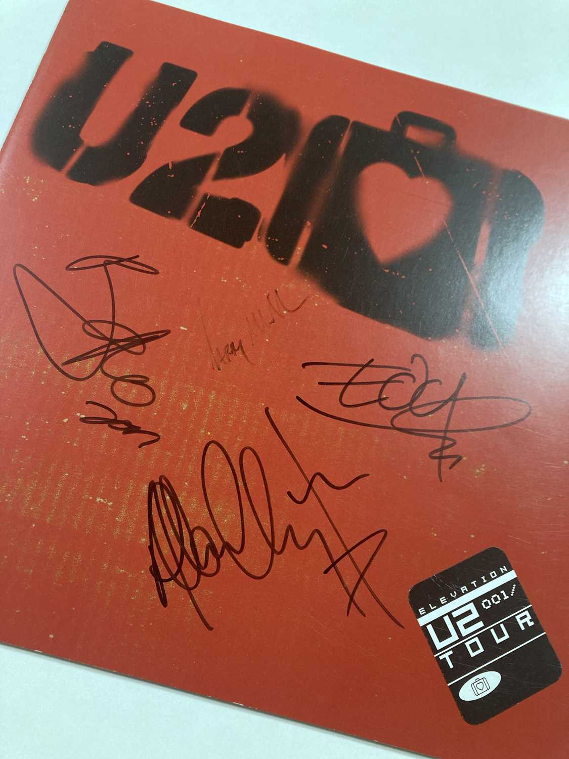 Lot 334 - U2 - A SIGNED CONCERT PROGRAMME.