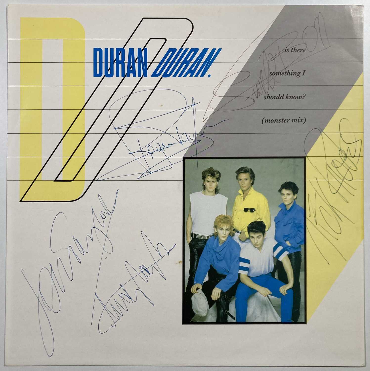 Lot 336 - DURAN DURAN - A SIGNED 12" SLEEVE.