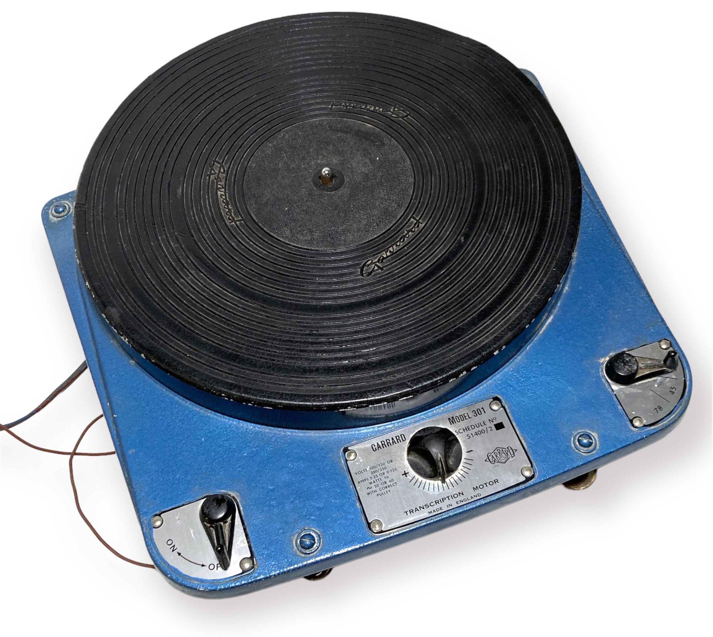 Lot 9 - GARRARD 301 TRANSCRIPTION TURNTABLE.